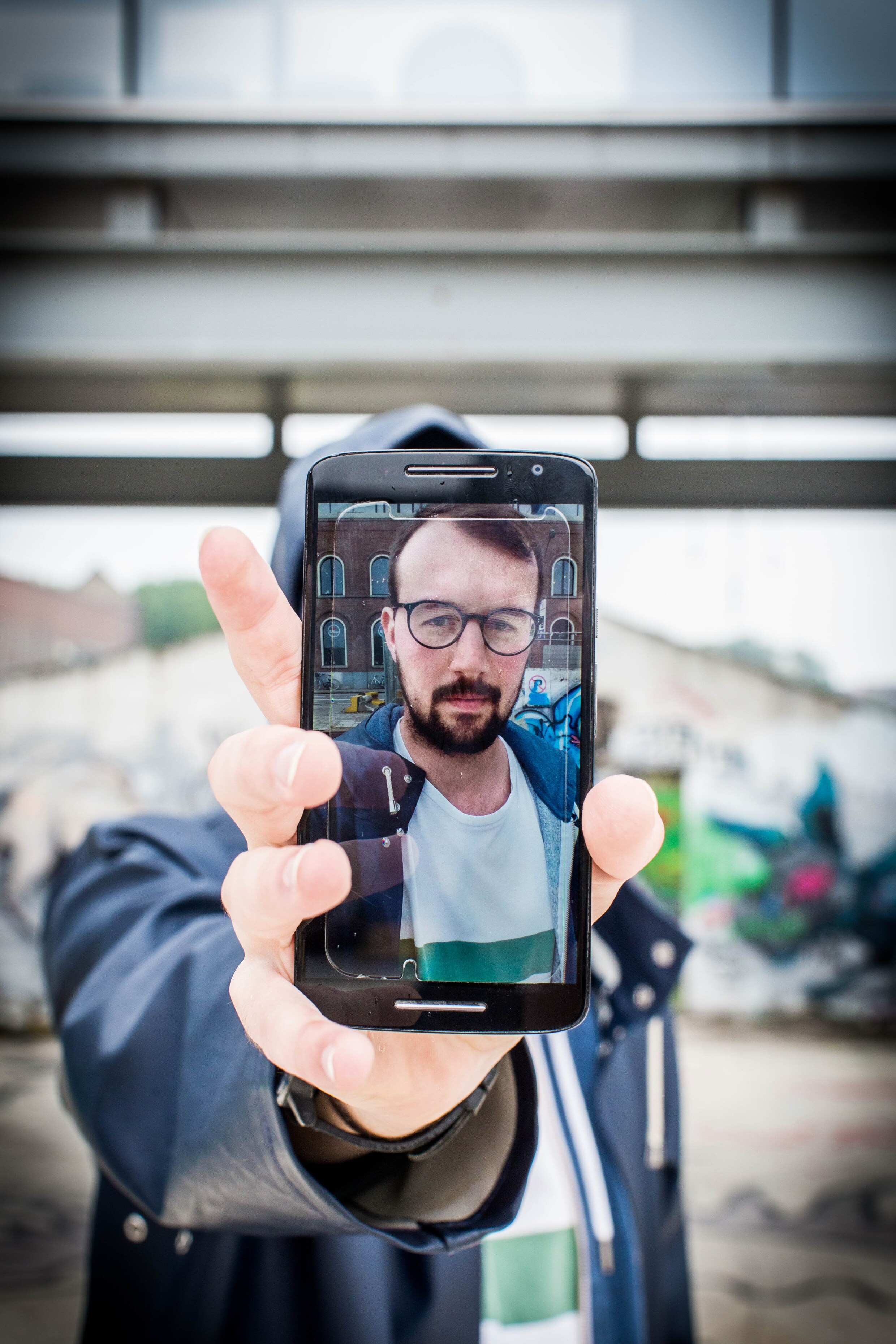 Thomas Smolders: "Willen we dat een algoritme ons lief zoekt?" | De Morgen