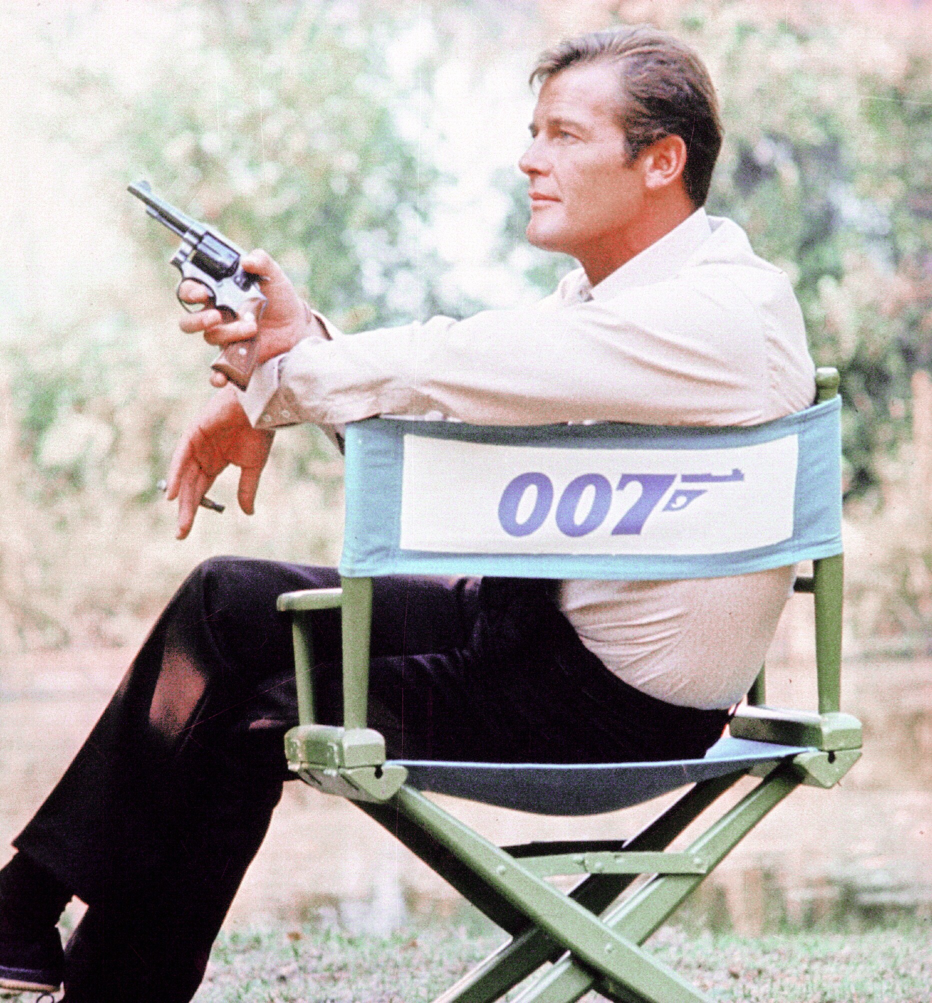 Roger Moore overleden: "Dankzij hem bleef James Bond bestaan" | De Morgen