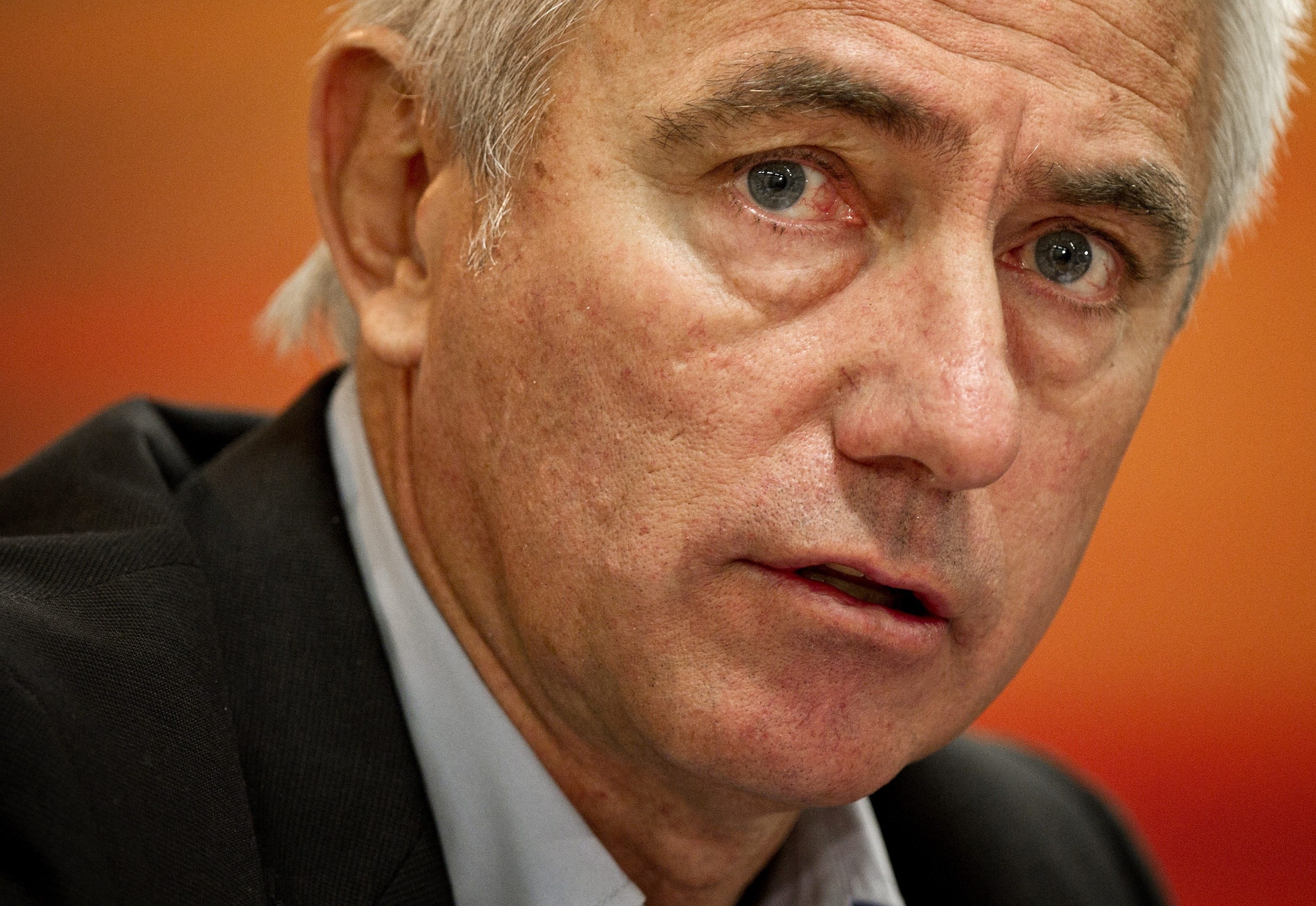 Bert Van Marwijk: "Het wordt allemaal te veel" | De Morgen