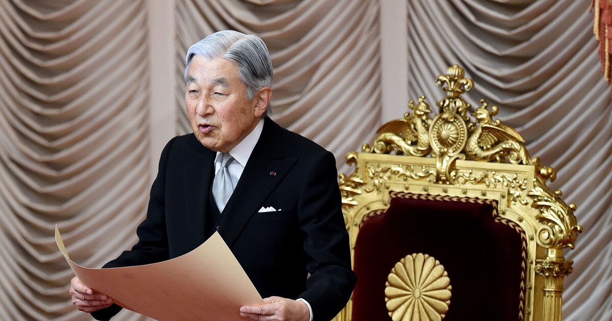 Akihito, de eerste Japanse keizer die met pensioen mag | De Morgen