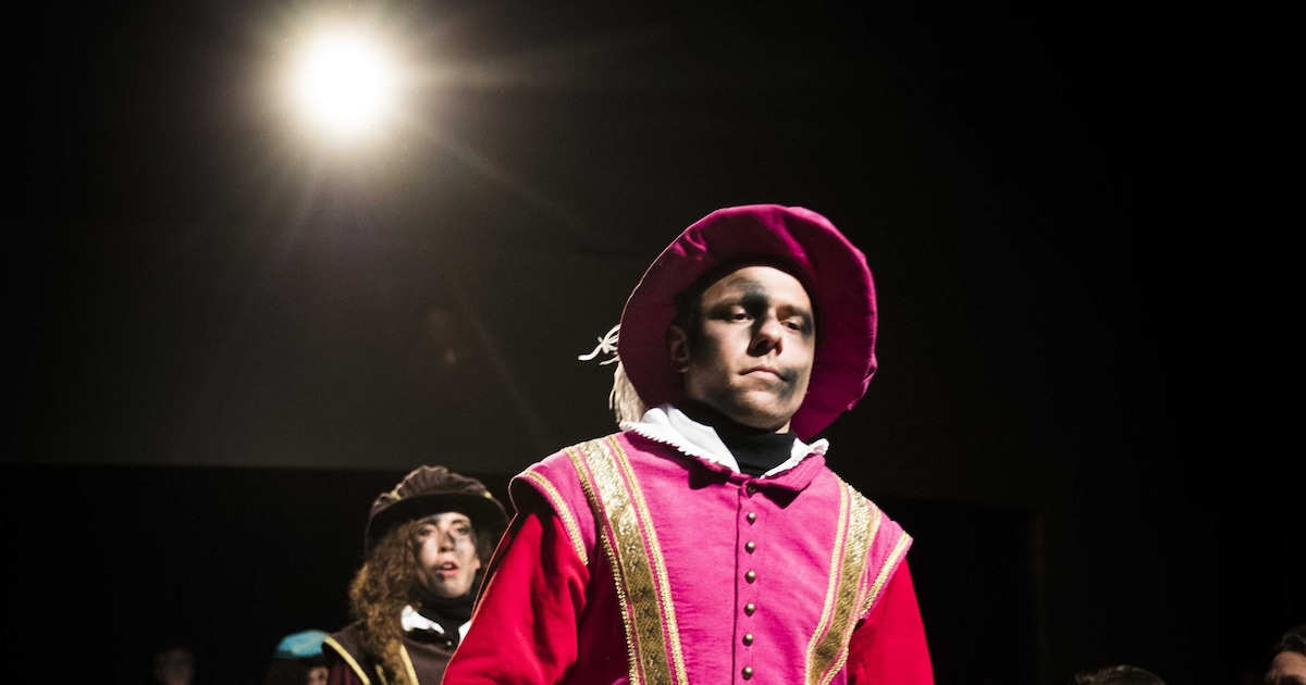 Waarom de stad kiest voor Roetpiet en rest voor Zwarte Piet | De Morgen