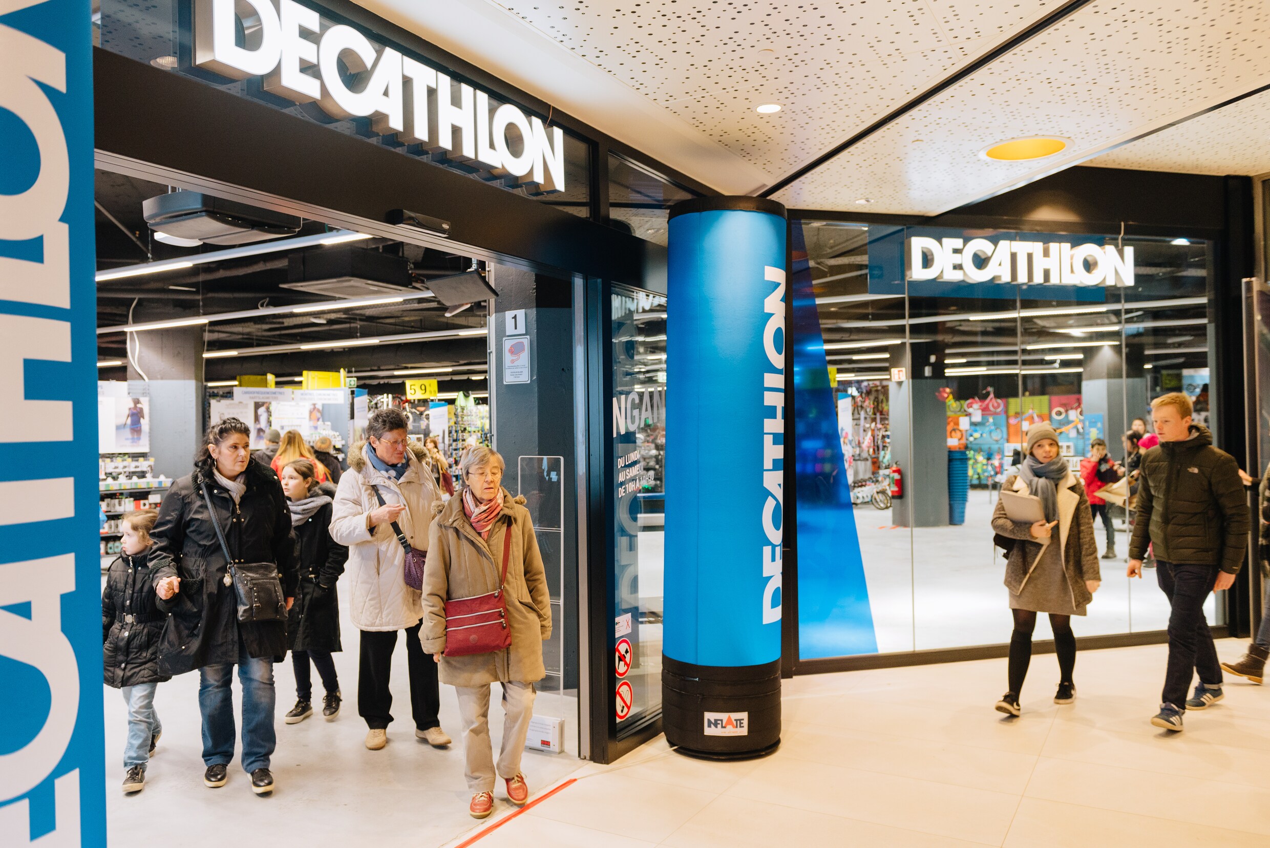 Waarom steeds meer megawinkels naar het centrum van de stad trekken ...