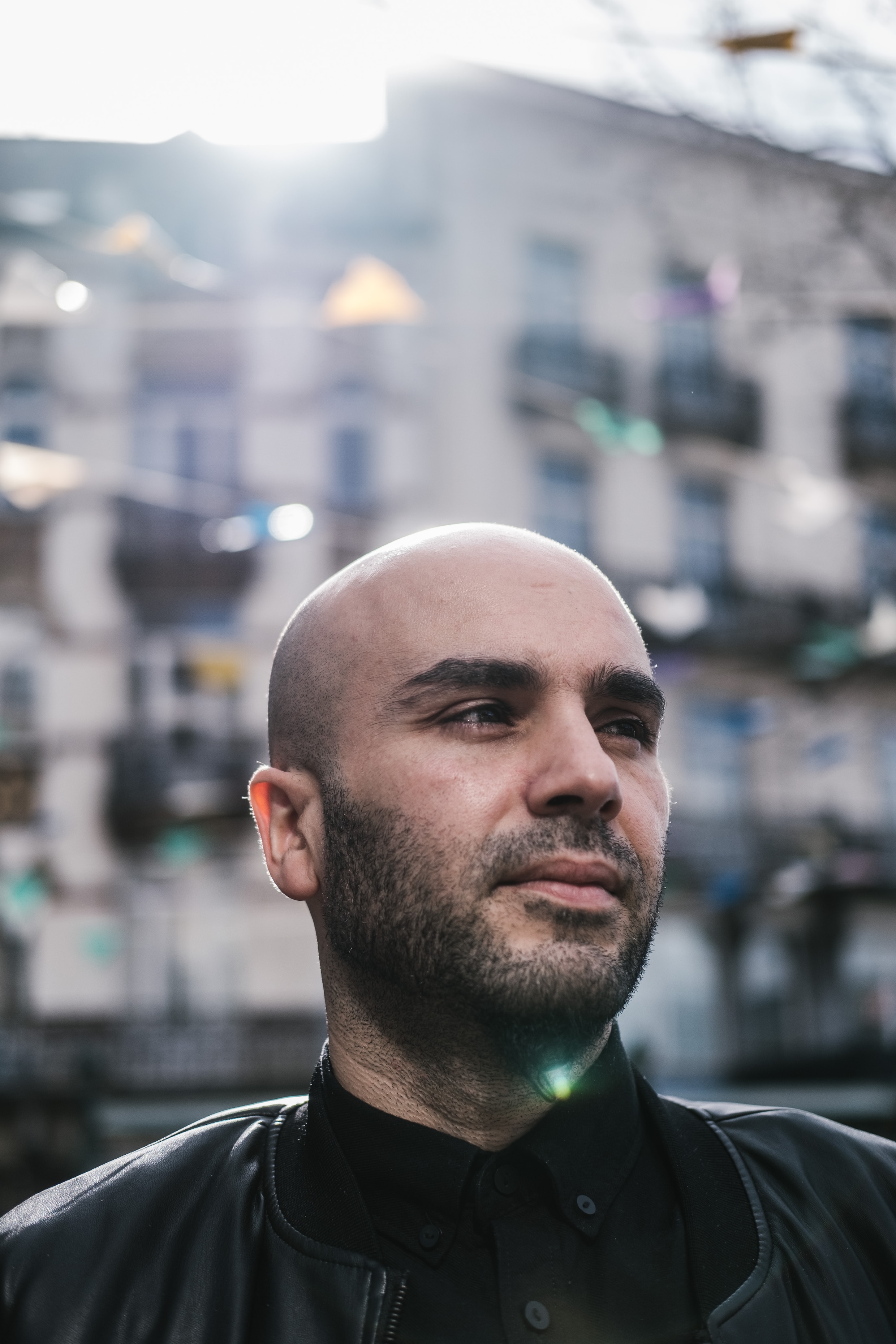 Mohamed El Bachiri, sinds de aanslagen alleenstaande vader van drie zonen: "Na twee jaar ben ik ...