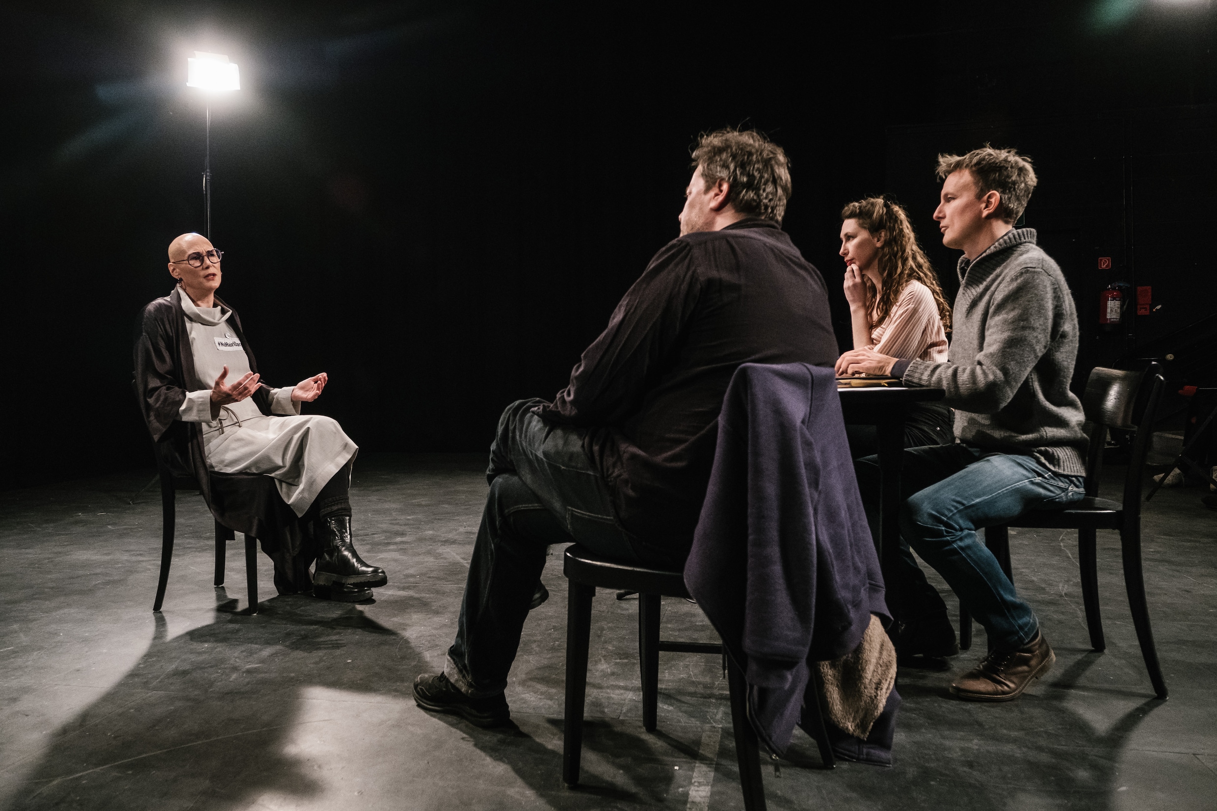 Op bezoek bij de casting van NTGent's beruchte voorstelling 'Lam Gods ...