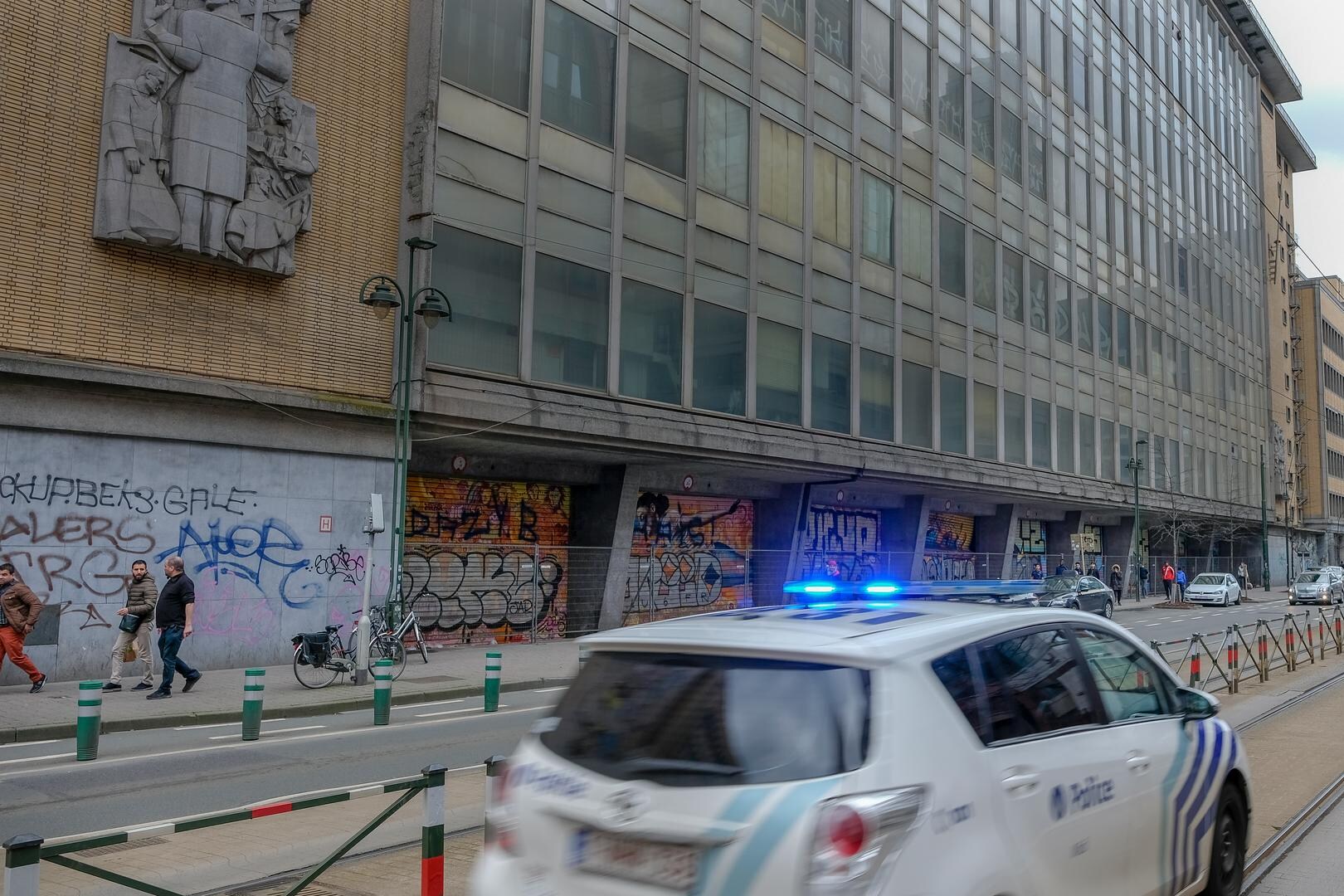 Taxichauffeur beschoten na ongeval aan Zuidstation in Brussel: daders ...