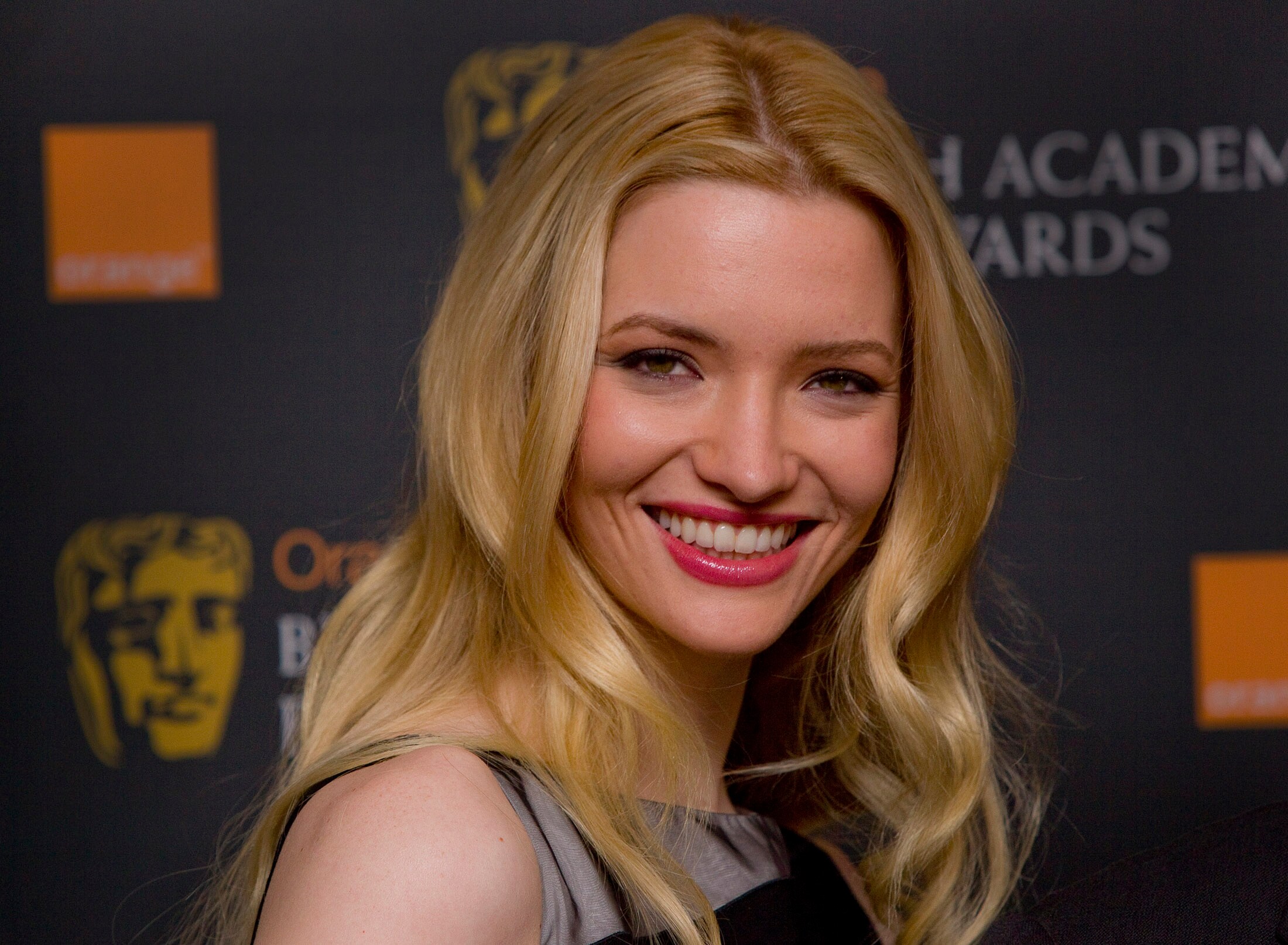 Elon Musk, het brein achter Tesla: nerd, playboy, weldoener en ...