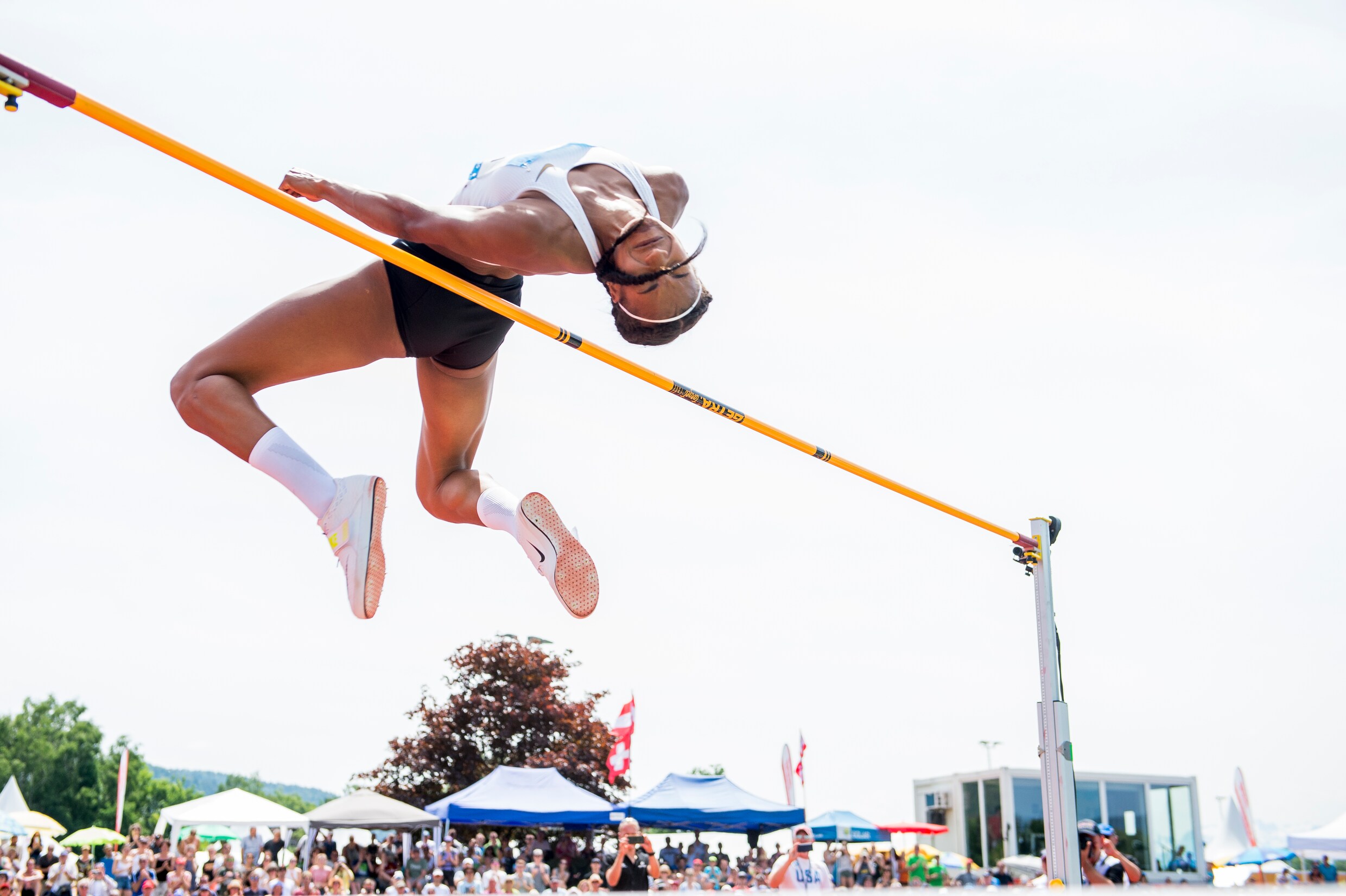 Nafi Thiam leidt in de zevenkamp na wereldrecord op hoogspringen | De ...