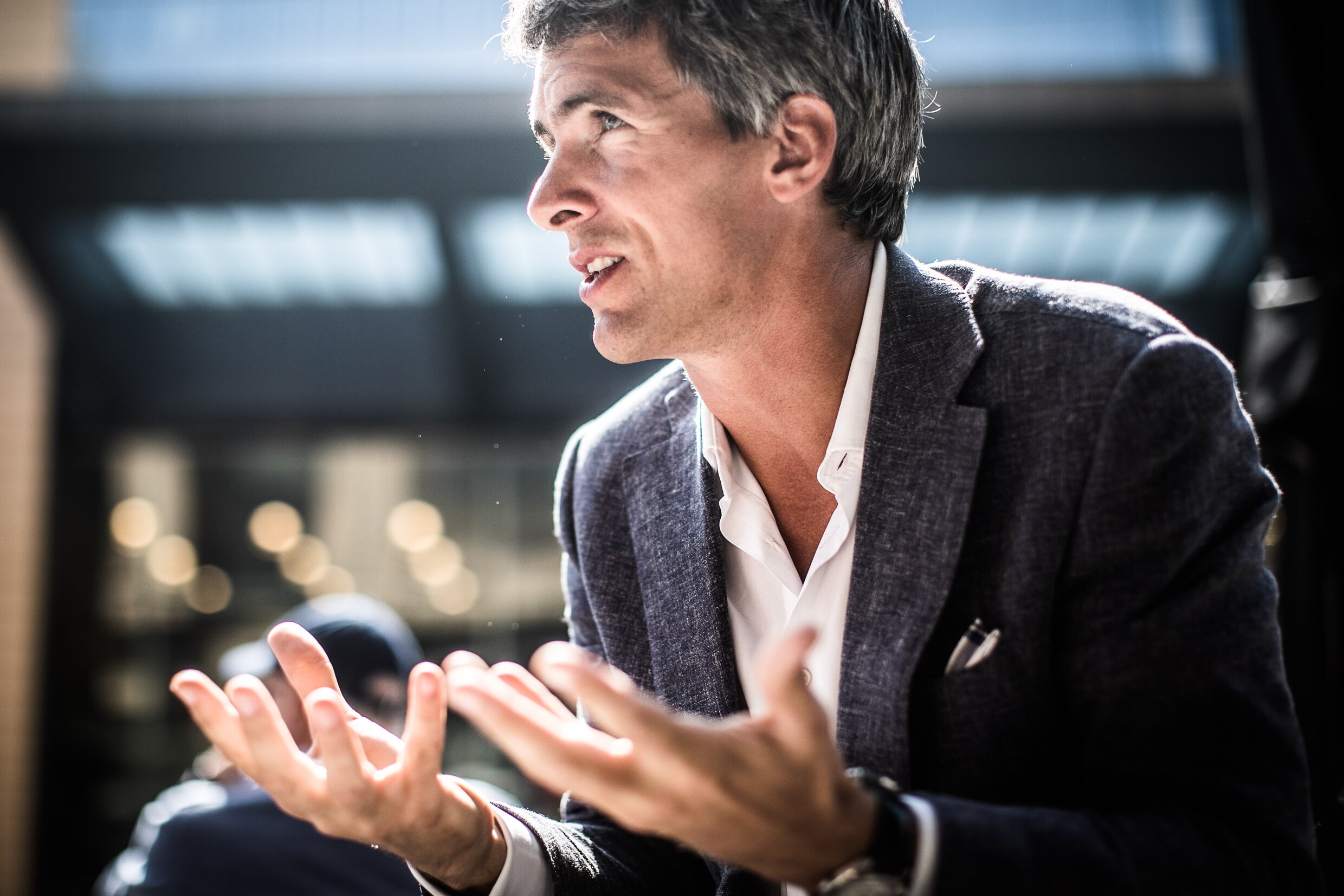 ‘Nu blijkt dat Poetin gewoon vastzit’: Jonathan Holslag over de 9 mei ...