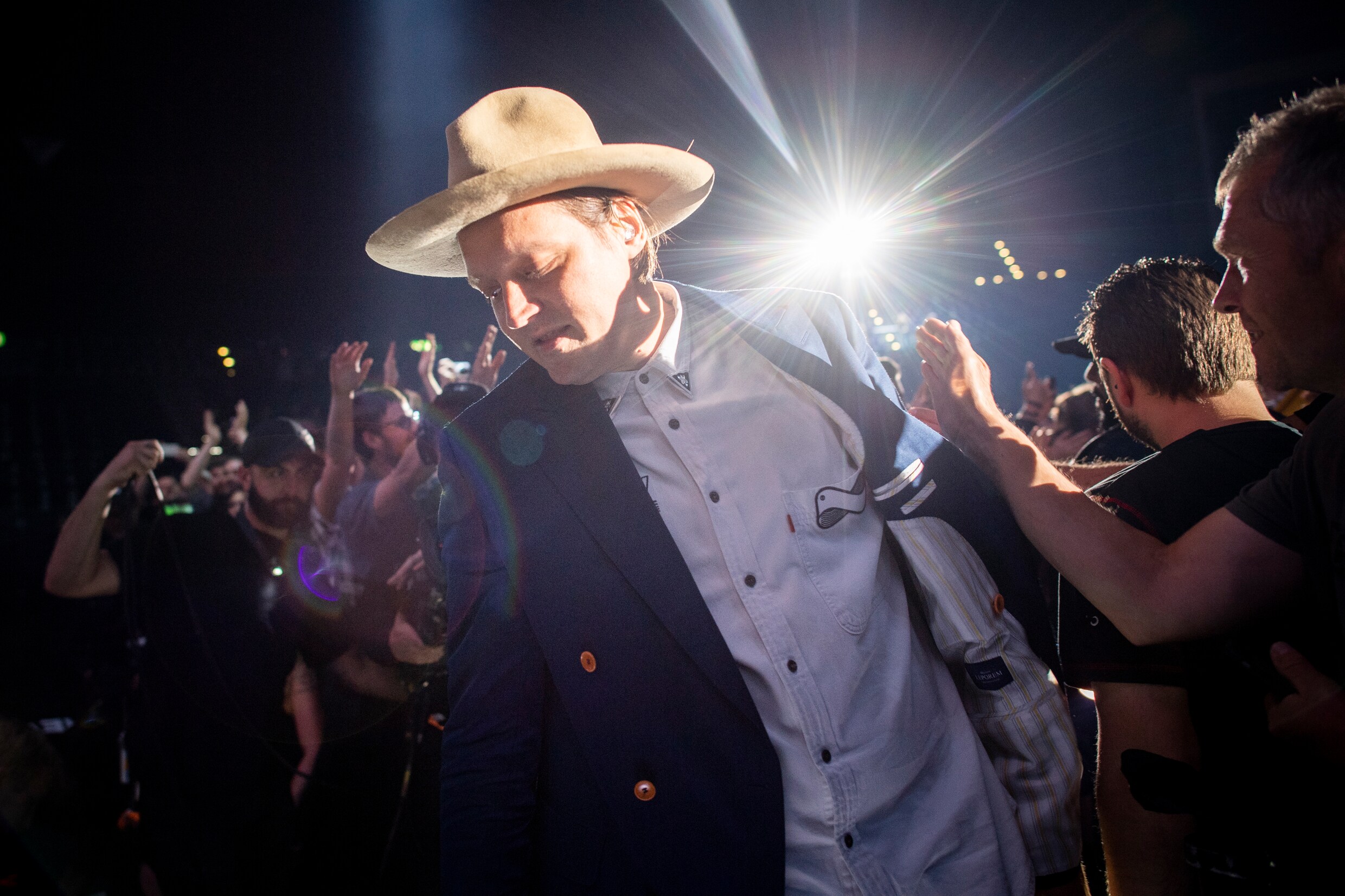 Arcade Fire-zanger Win Butler beschuldigd van seksueel wangedrag | De ...