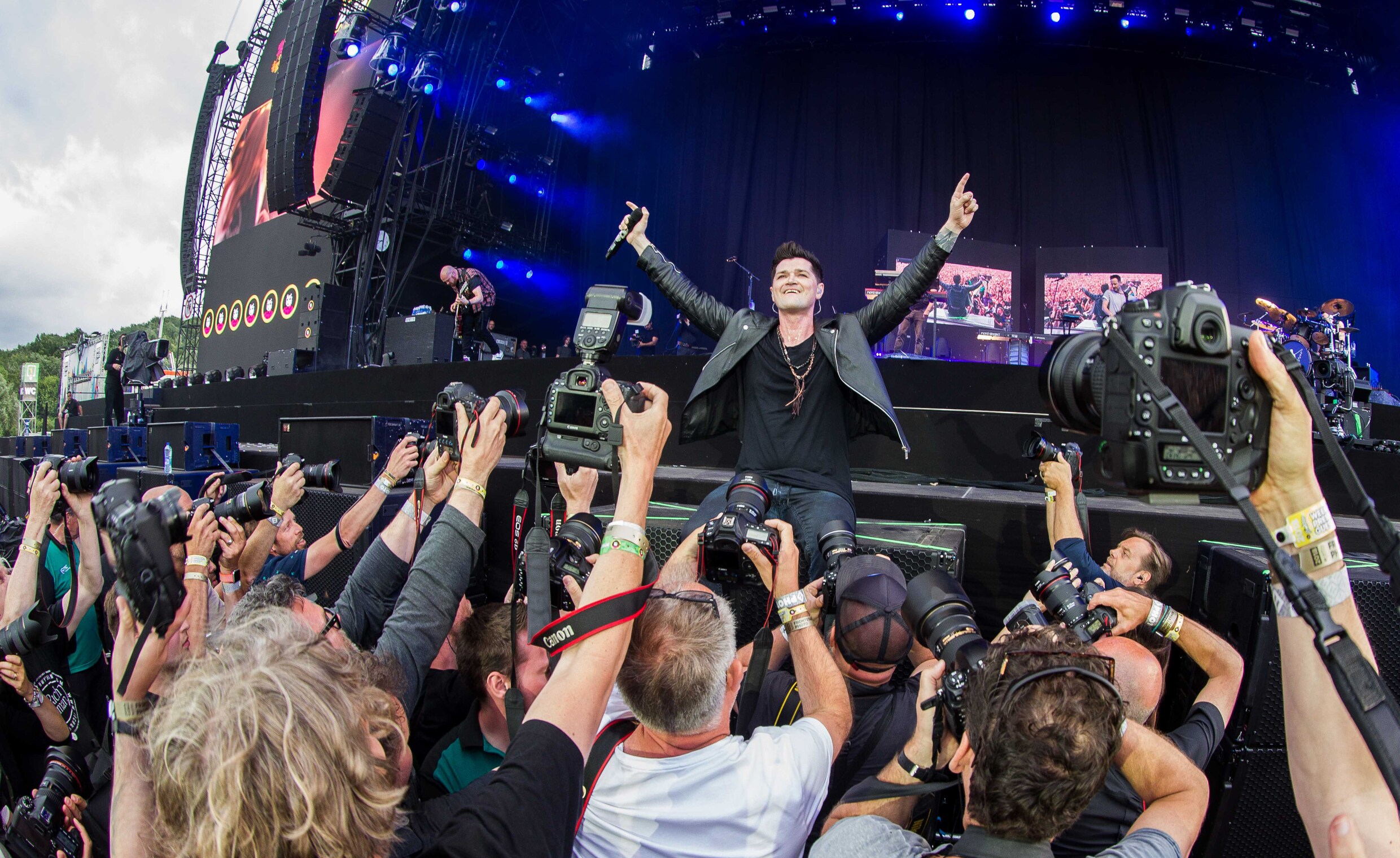 Waarom heeft iedereen het schurft aan The Script? "Je zou beter eens je ...