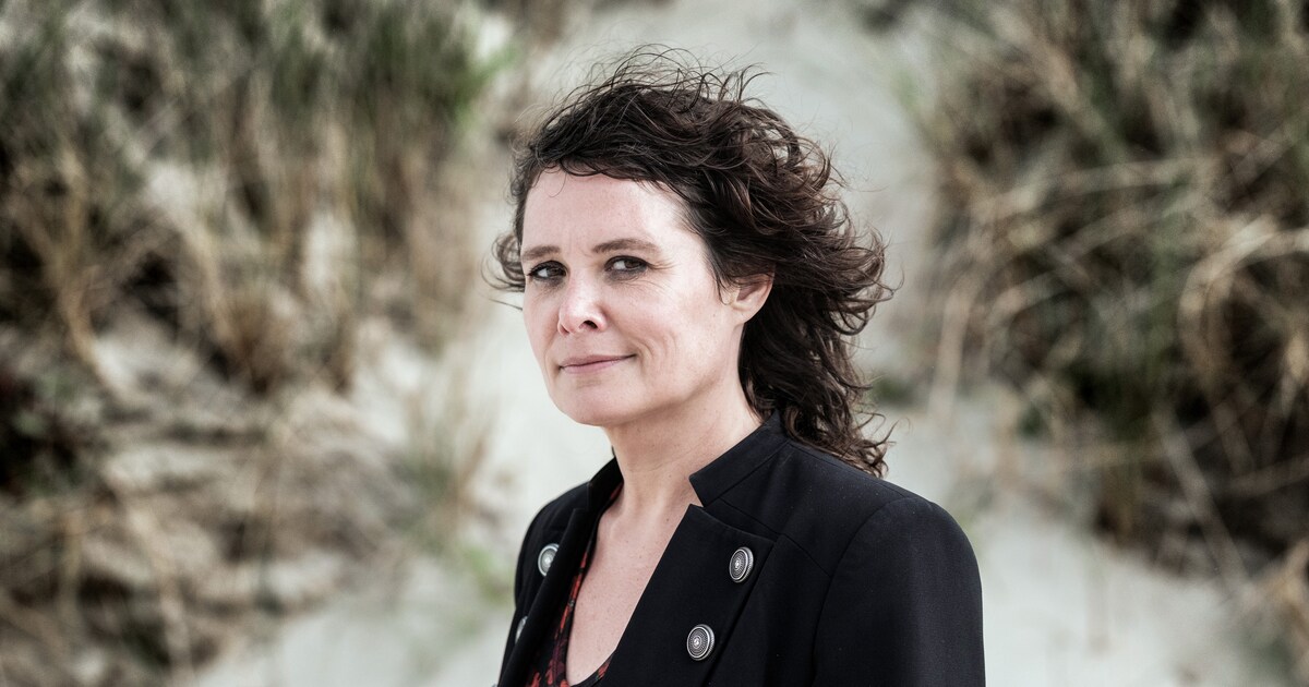 Griet Op de Beeck: ‘We willen altijd weg van de pijn. Maar om iets op te lossen, moet je dóór de ...