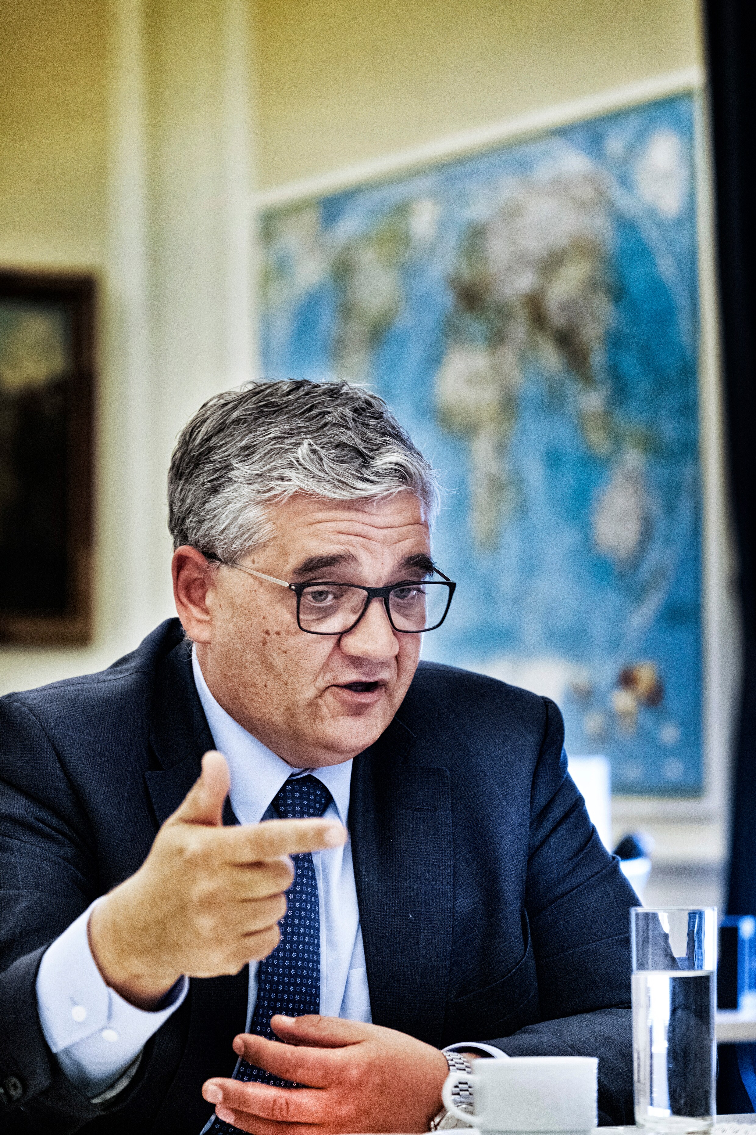 Defensieminister Steven Vandeput (N-VA): "Dat de Fransen zich moeien ...