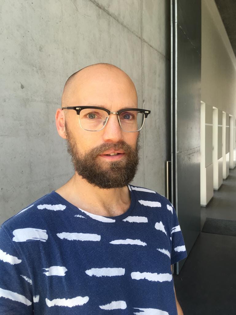 Jan Fabre, de val van een kunstenaar-werkgever | De Morgen