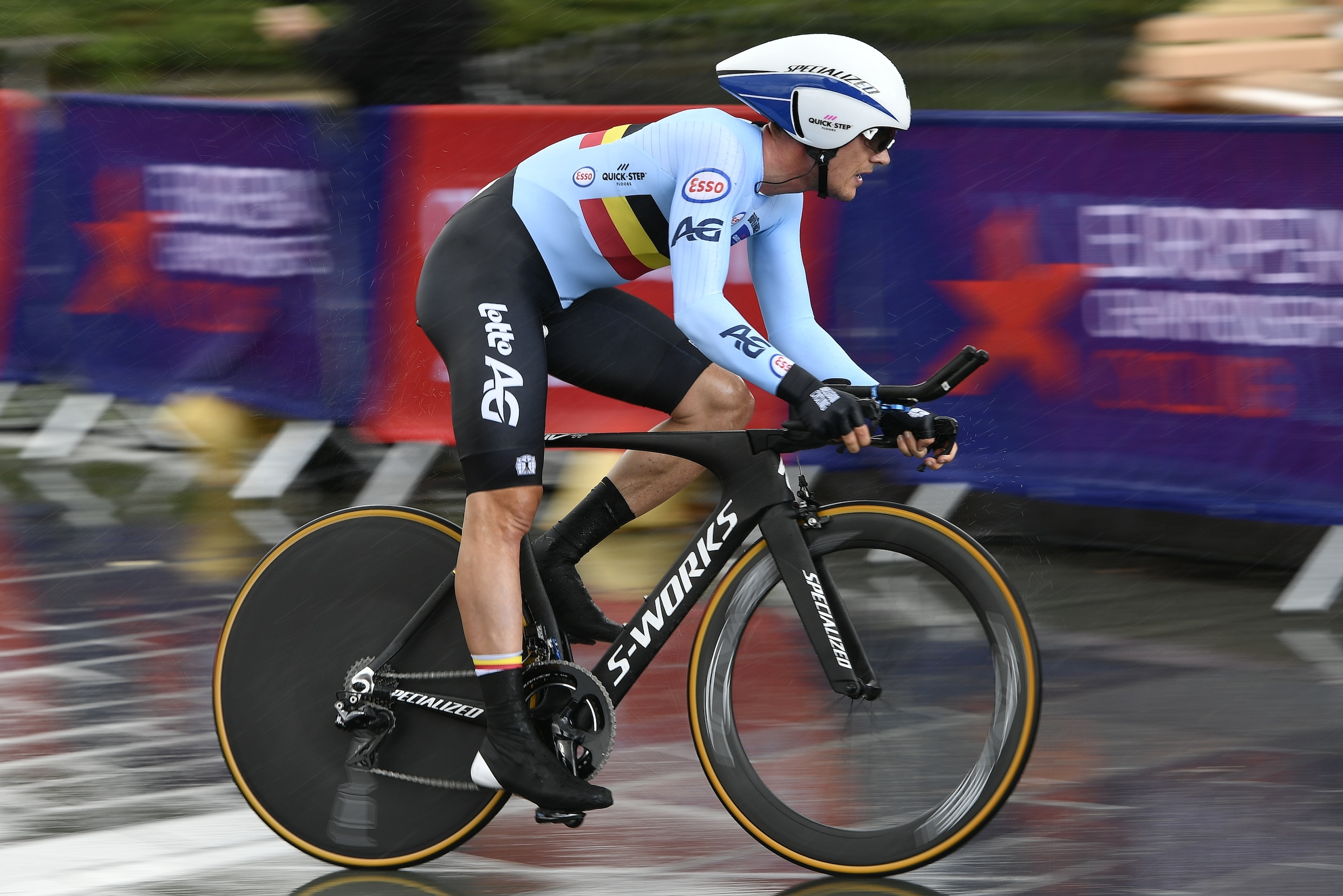 Victor Campenaerts kroont zich opnieuw tot Europees kampioen tijdrijden ... Victor Campenaerts kroont zich opnieuw tot Europees kampioen tijdrijden ...