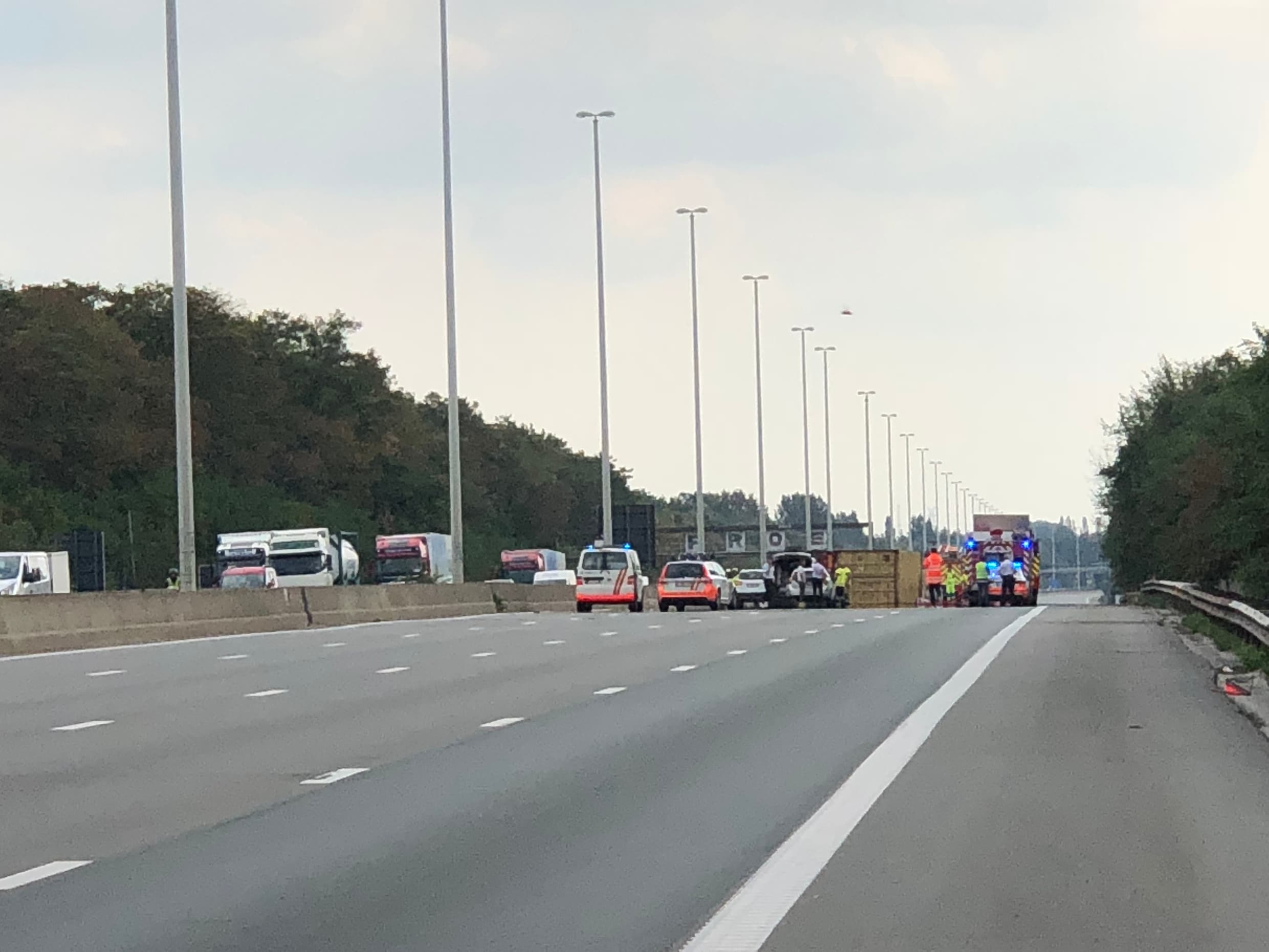 E19 weer vrij na dodelijk ongeval met vrachtwagen | De Morgen