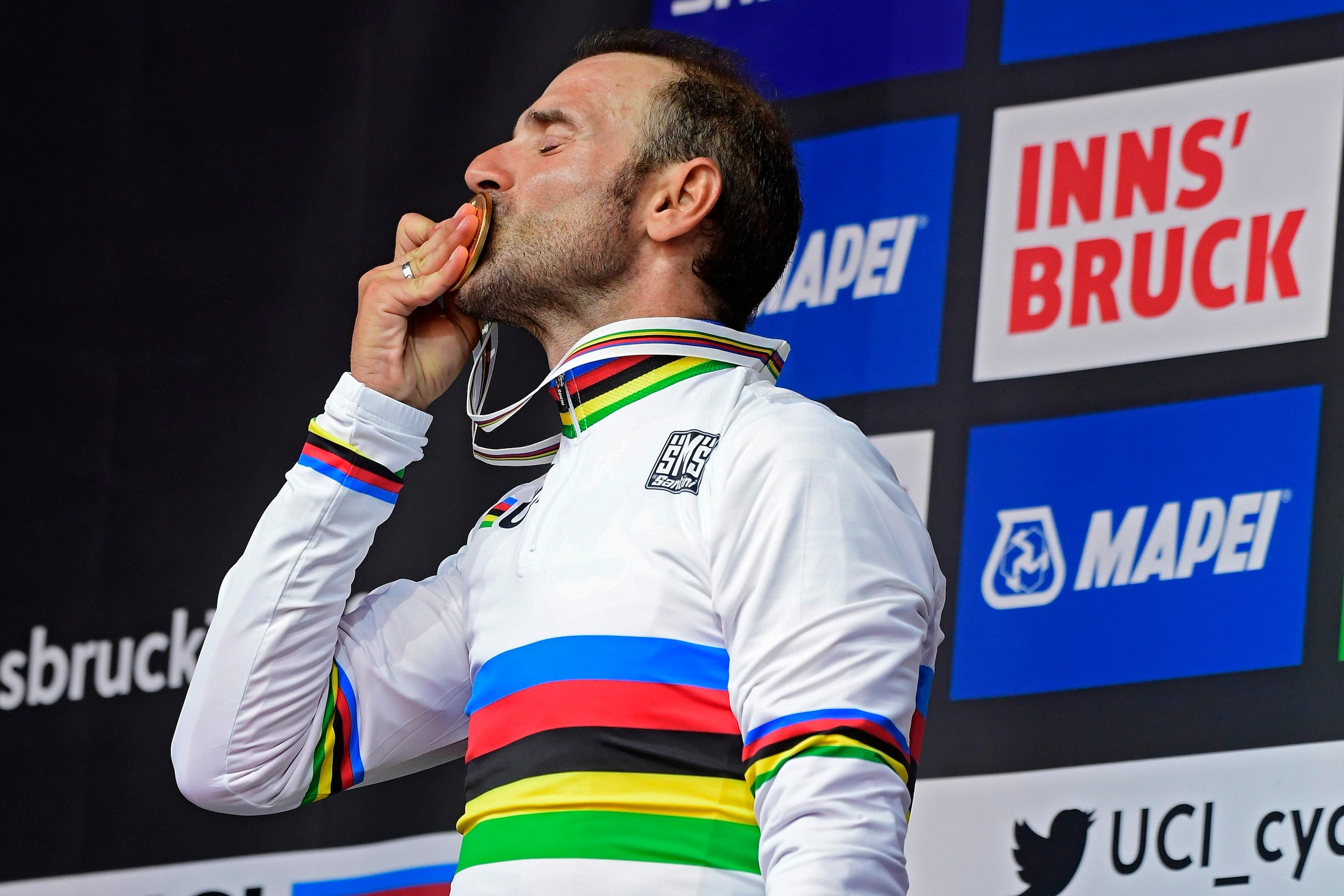 Alejandro Valverde kroont zich tot wereldkampioen: "Vreesde dat het ...