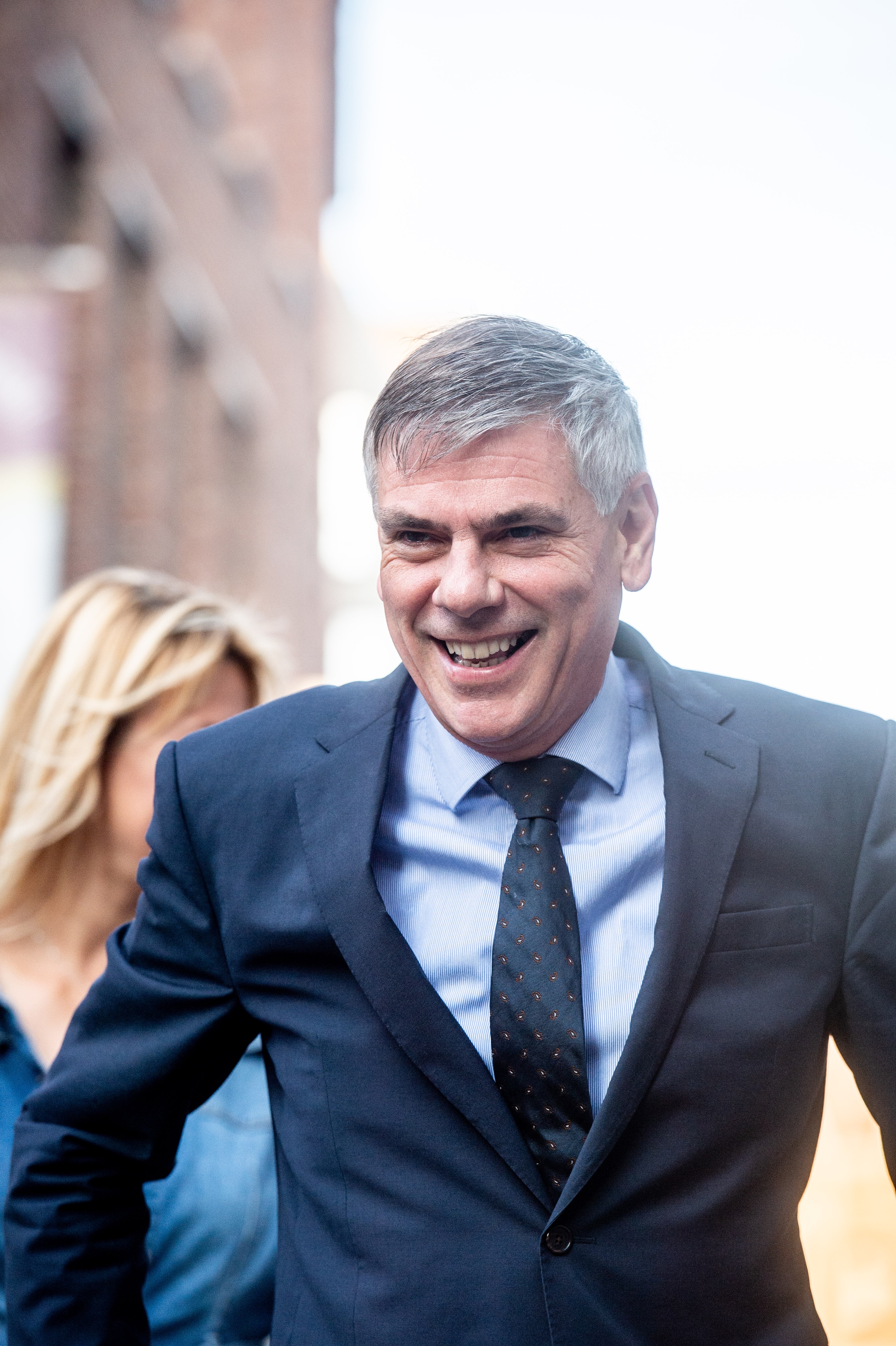 “Ze worden betaald met reisjes en etentjes, dat is een vorm van ...