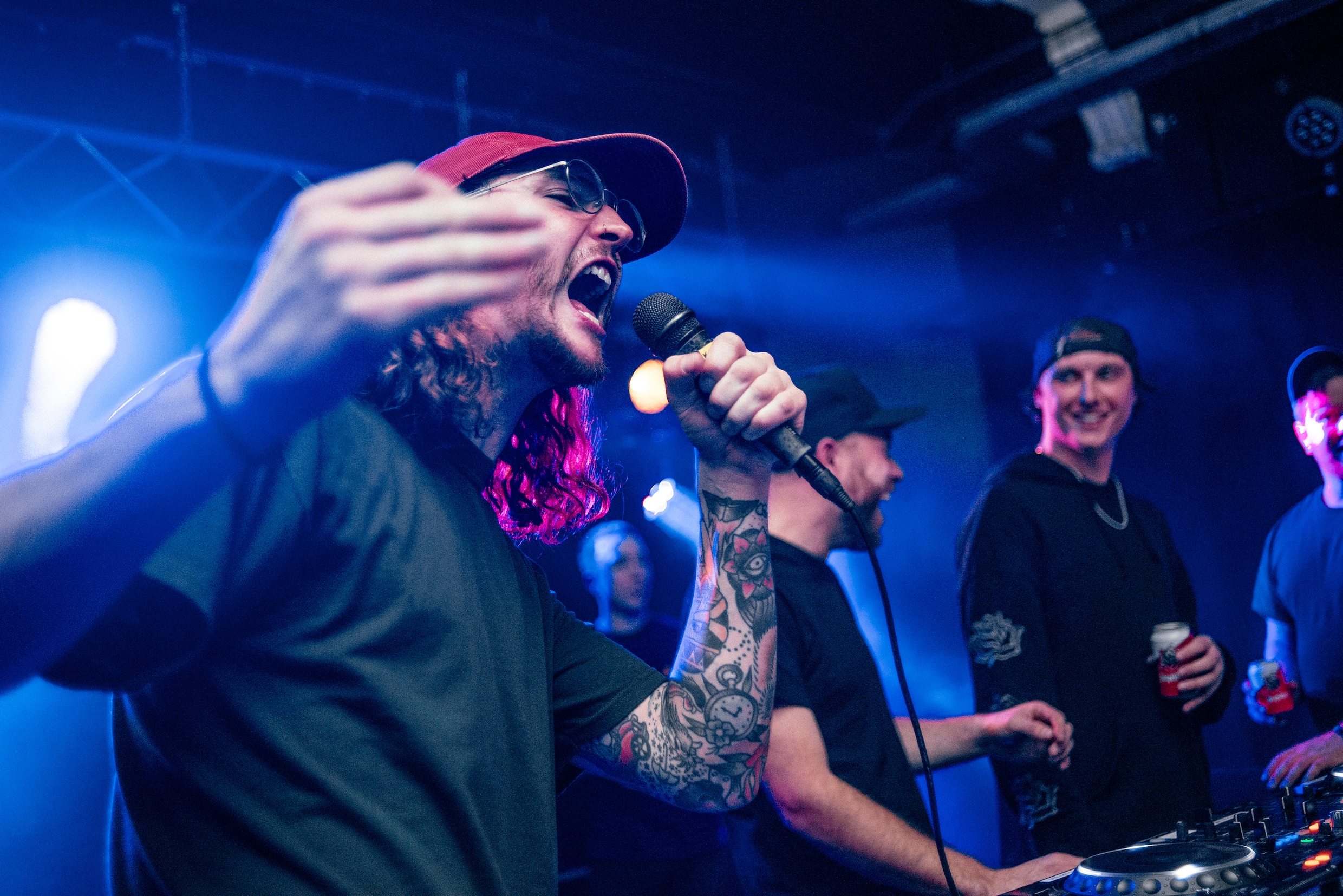 Emo Night in Antwerpen: Hoe het emo-genre herrijst uit zijn as | De Morgen