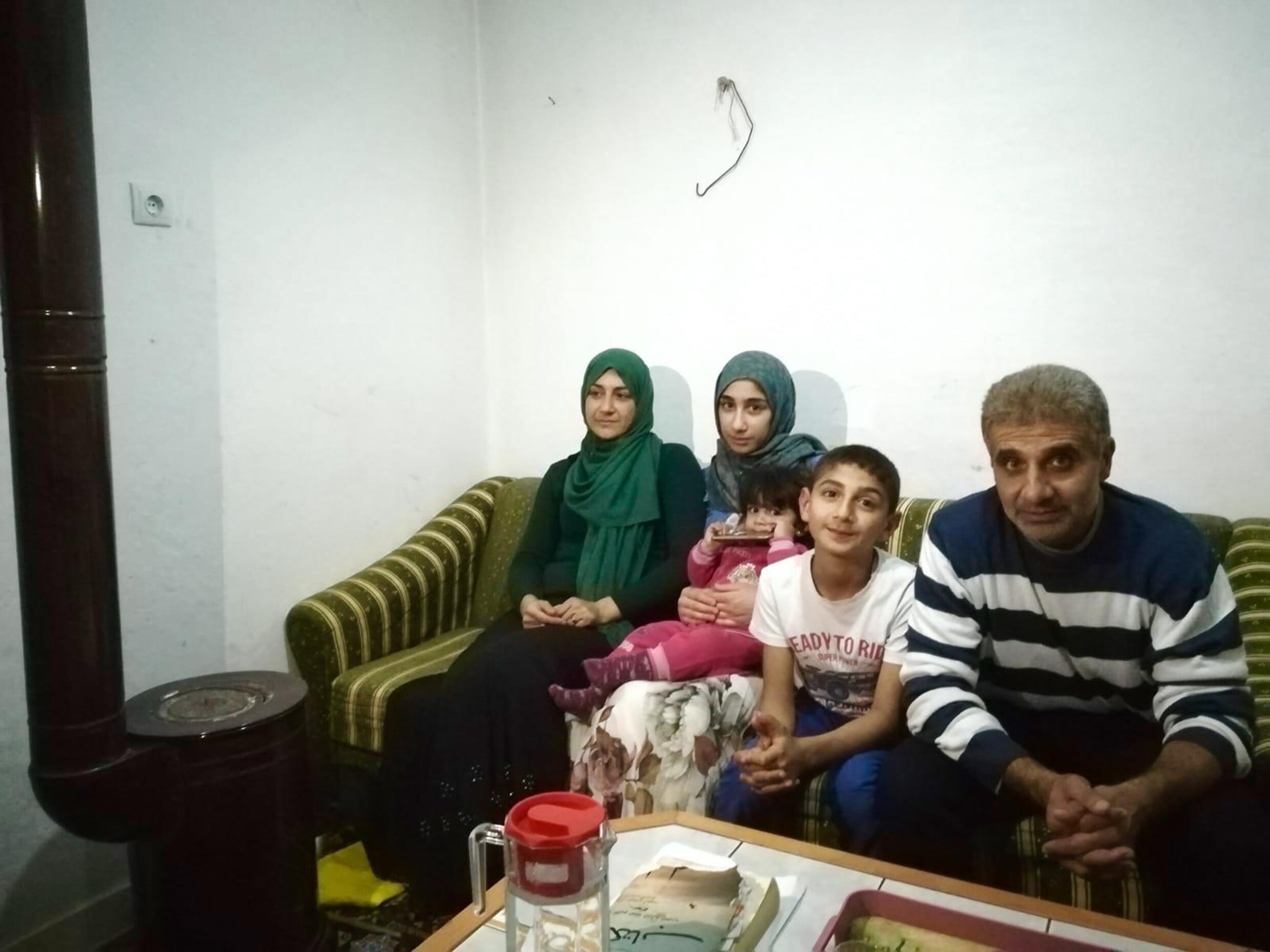 Waarom vele vluchtelingen niet terug willen of kunnen naar Syrië: “Ik ...