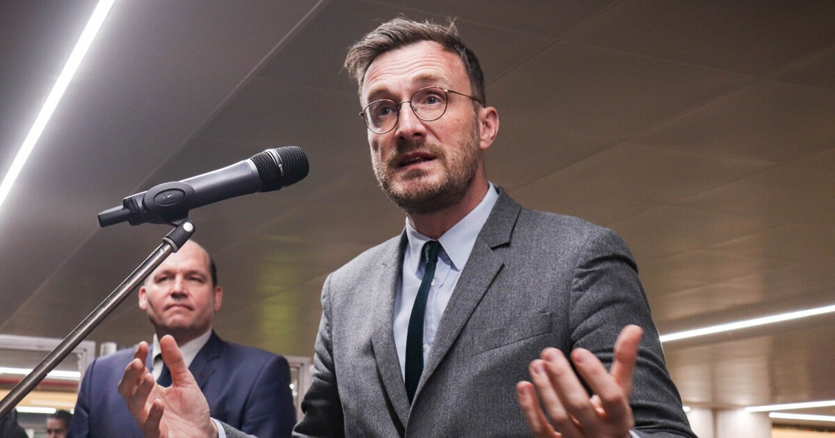 Pascal Smet maakte een ernstige deontologische fout. Een fin de ...