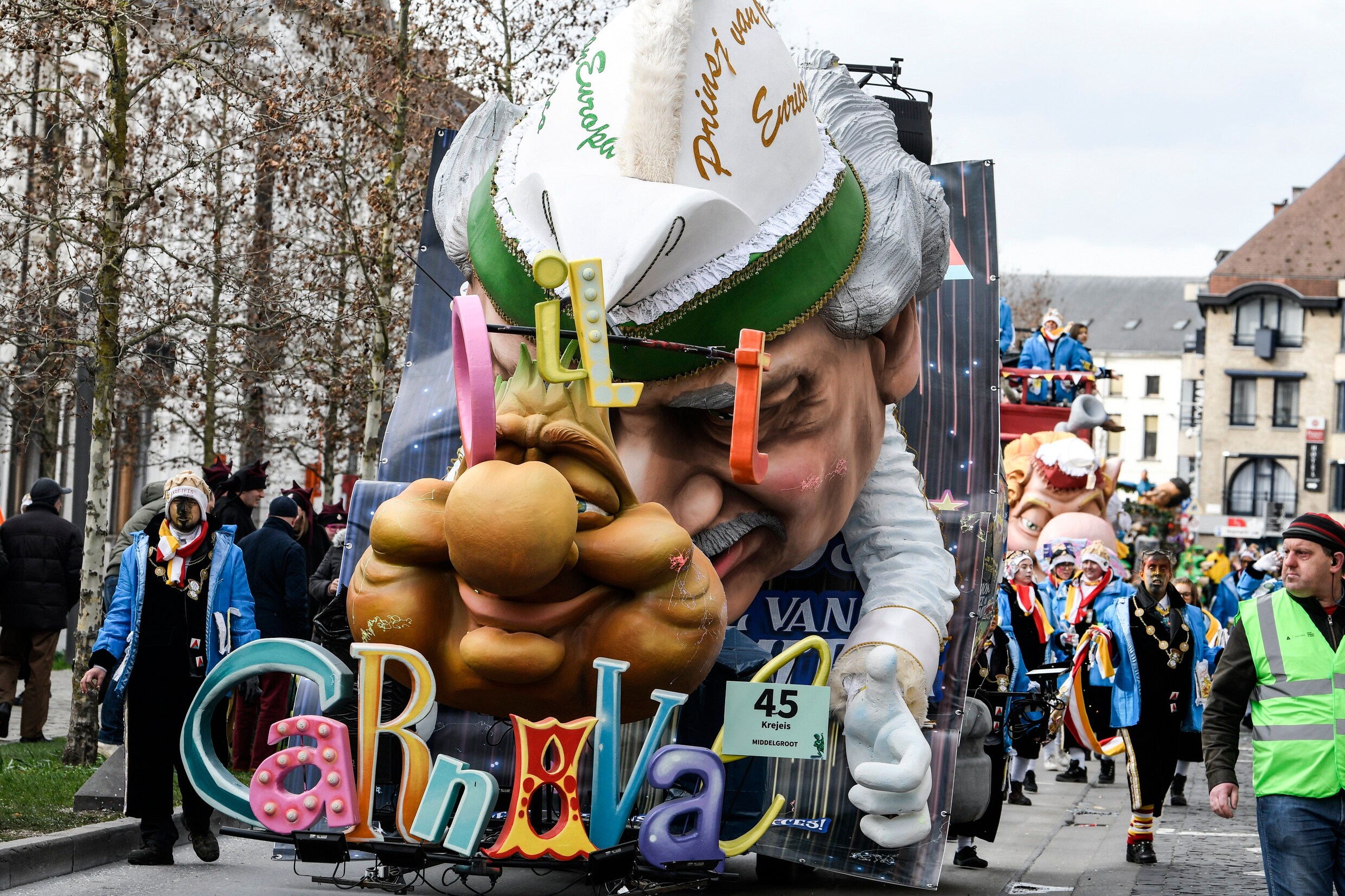 Unia pleit voor superdiverse folklore: ‘Carnaval Aalst bleef binnen ...