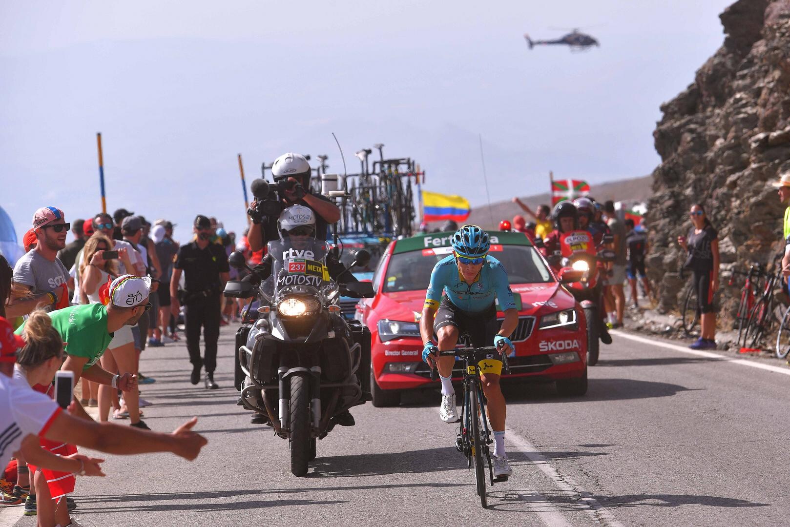 Eenzame hoogte, onbekend terrein: Evenepoel staat voor lakmoestest in ...