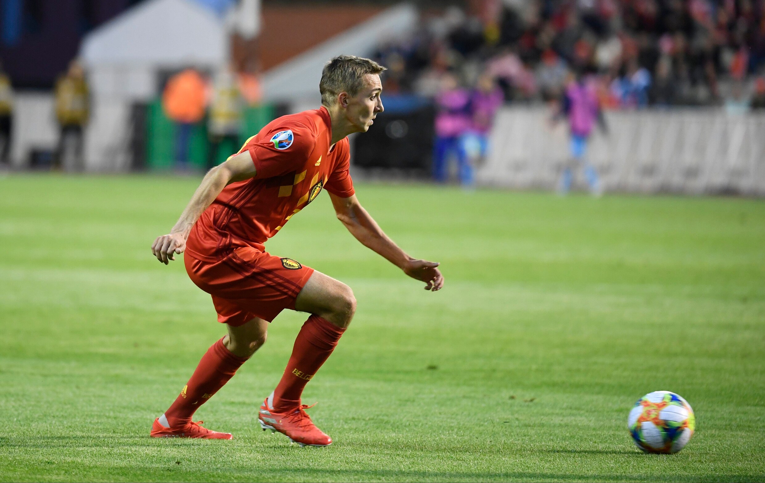 Premier League lonkt naar Rode Duivels | De Morgen