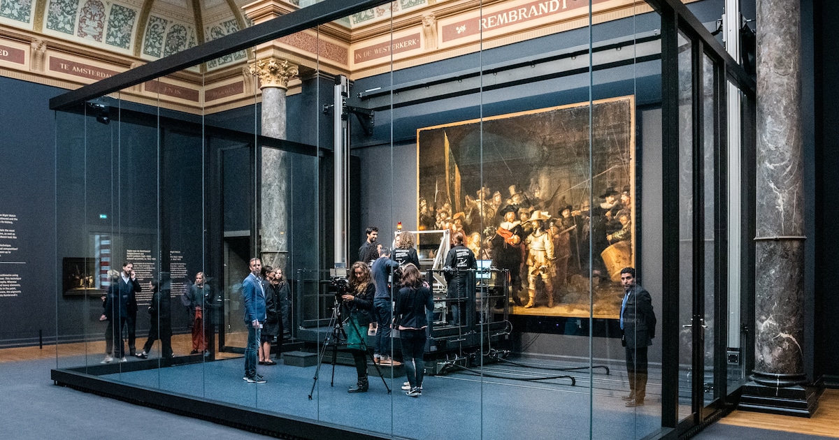 ‘Operatie Nachtwacht’ van start: Rembrandts meesterwerk wordt live gerestaureerd | De Morgen