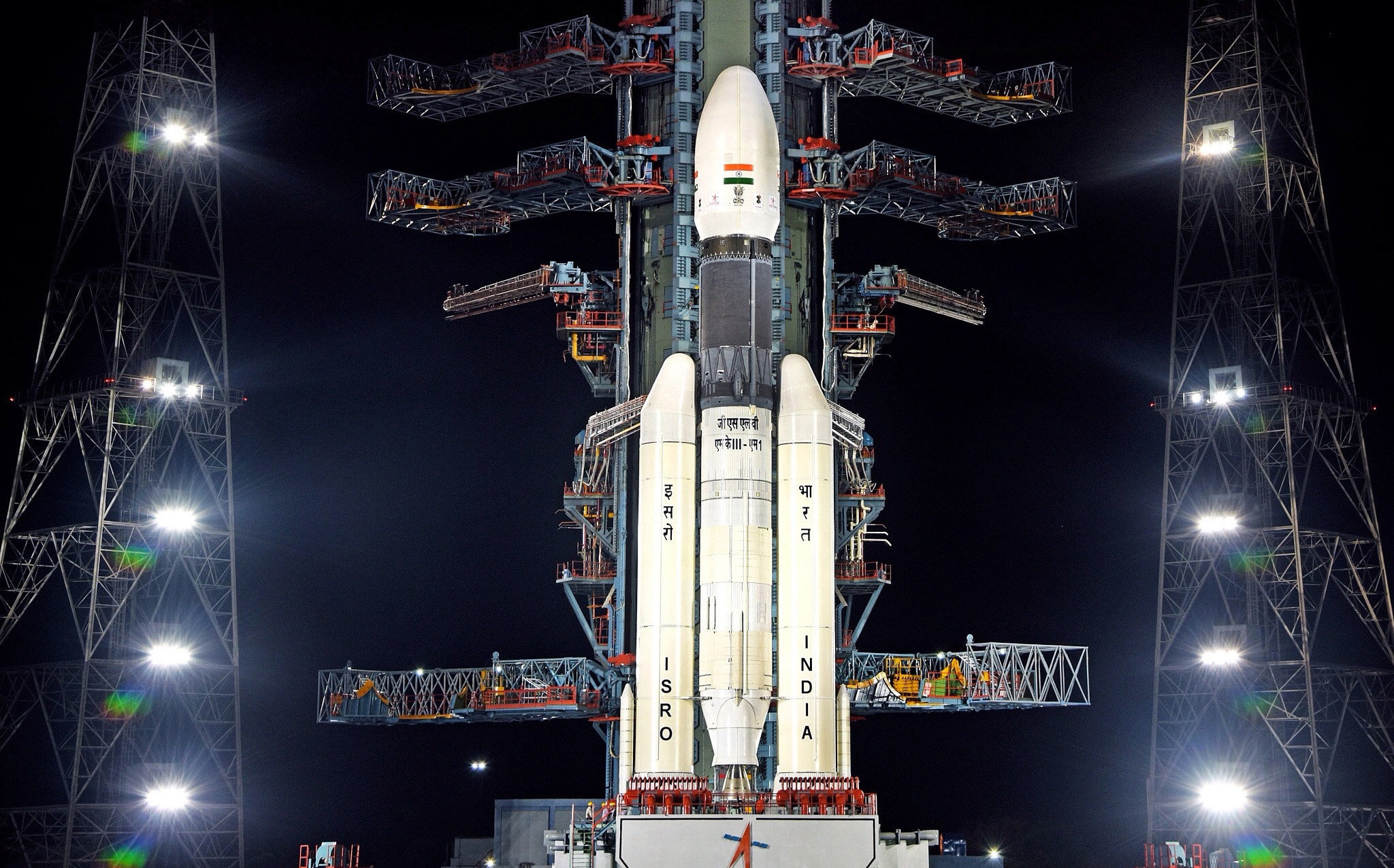 India lanceert raket naar de maan en hoopt begin september het vierde ...