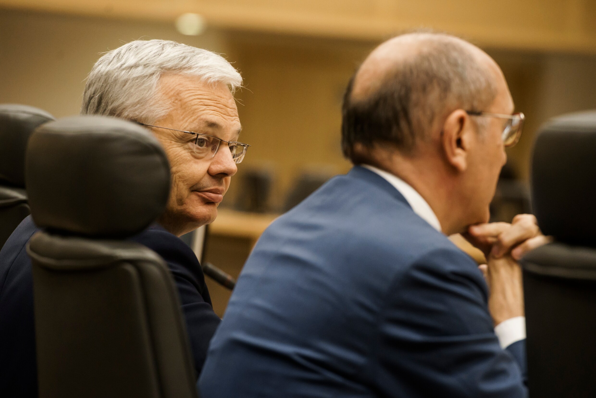 De federale onderhandelingen zitten vast | De Morgen