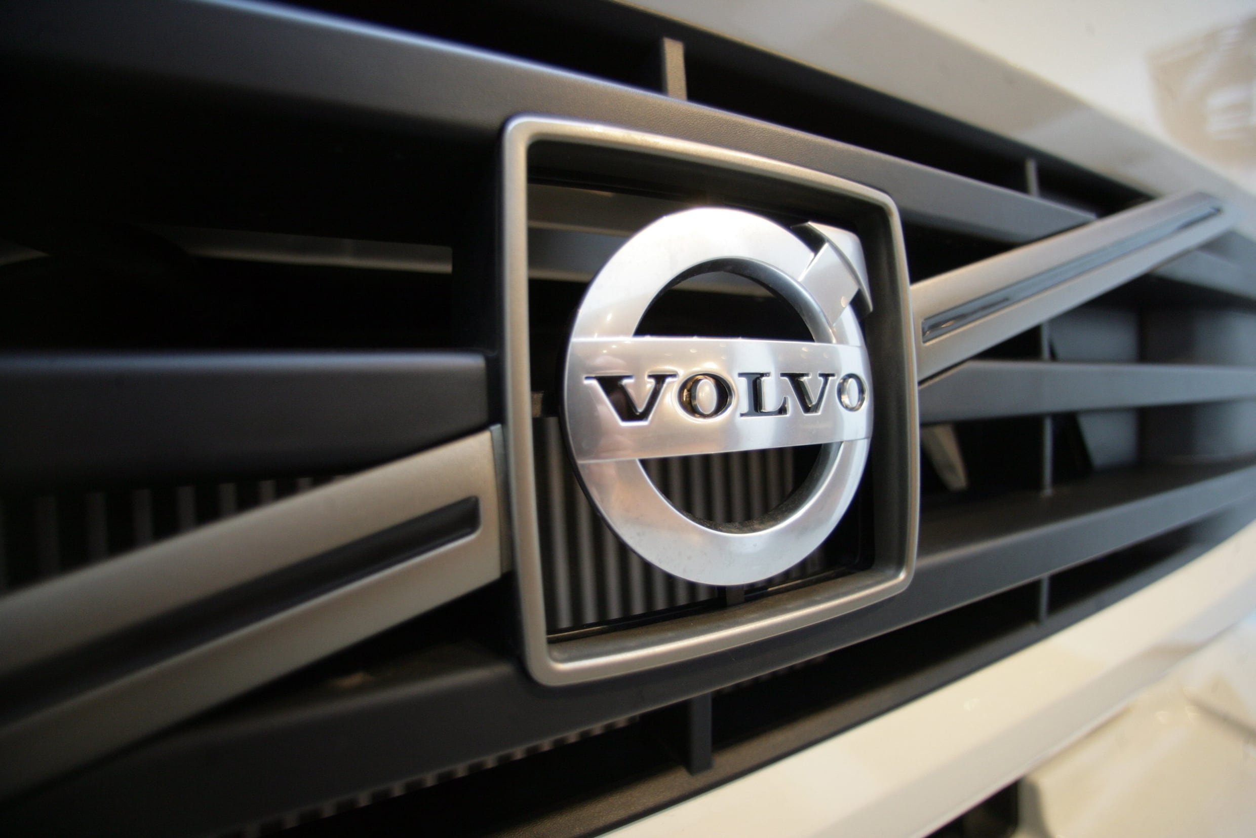 Staking bij Volvo Logistics in Oostakker | De Morgen