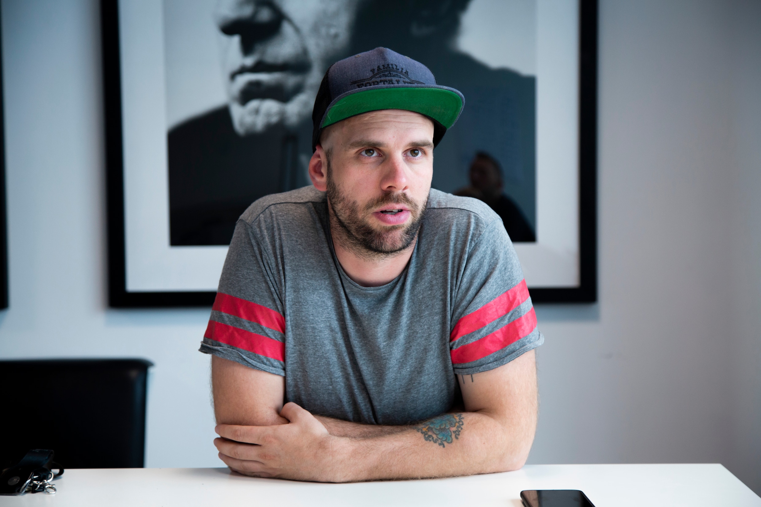 Stijn over zijn burn-out: ‘Als je als zelfstandige thuiszit, komt er ...