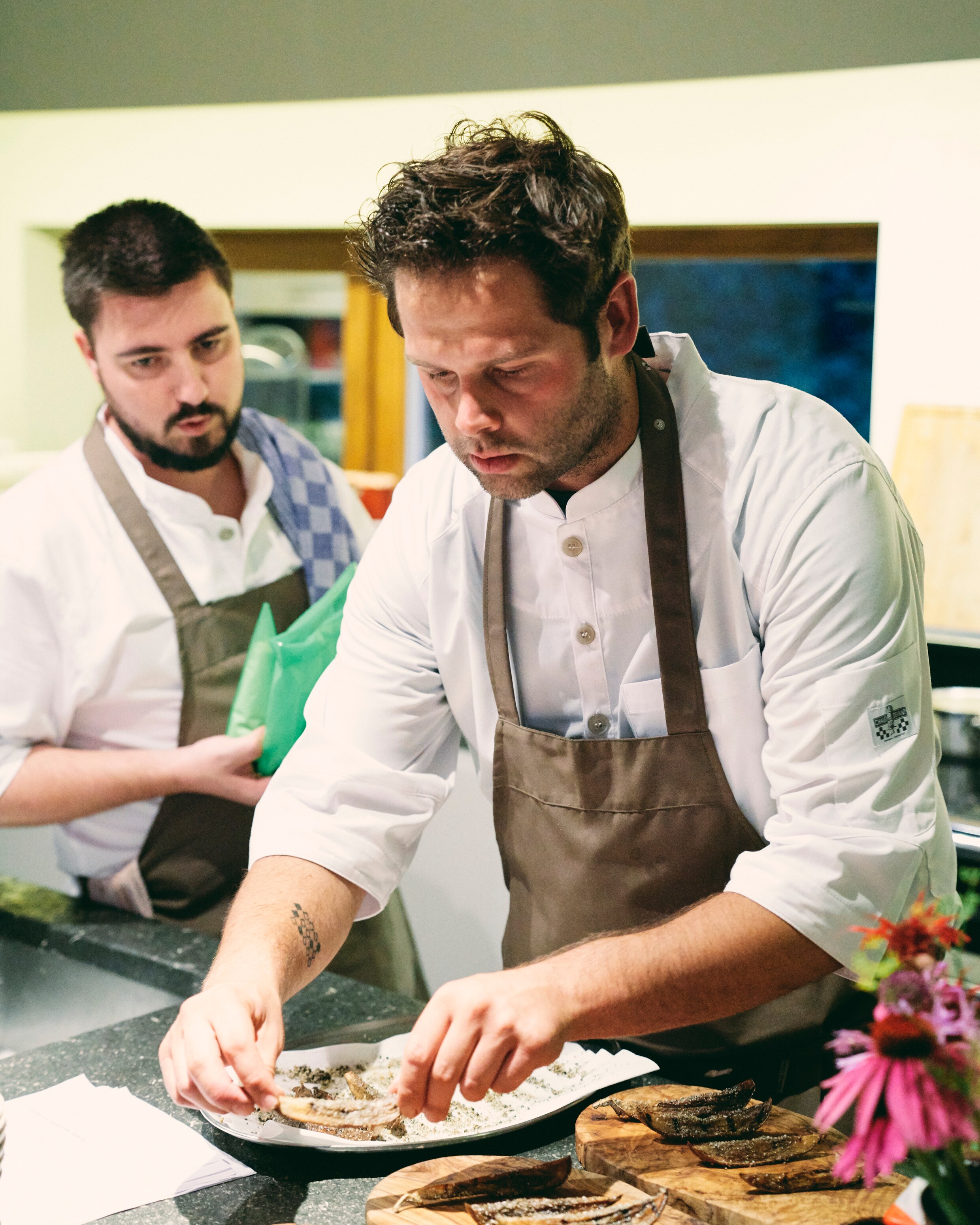 Huur eens een chef en doe zelf lekker niets | De Morgen