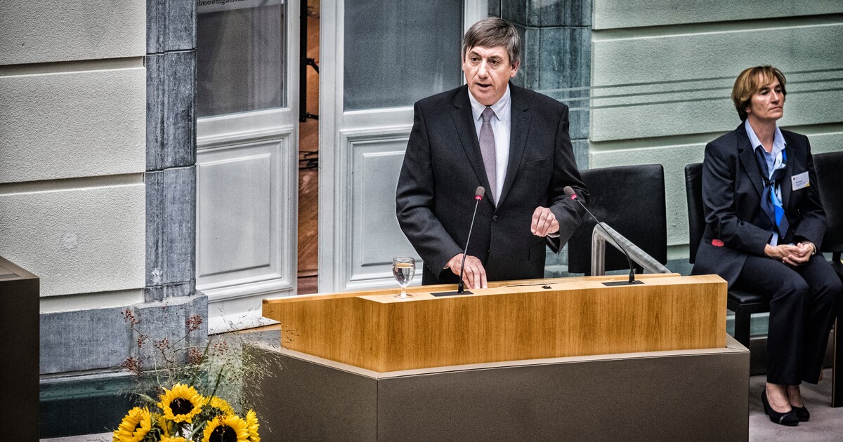 Wat wist Jan Jambon? Minister-president geeft vandaag onverwachte persconferentie | De Morgen