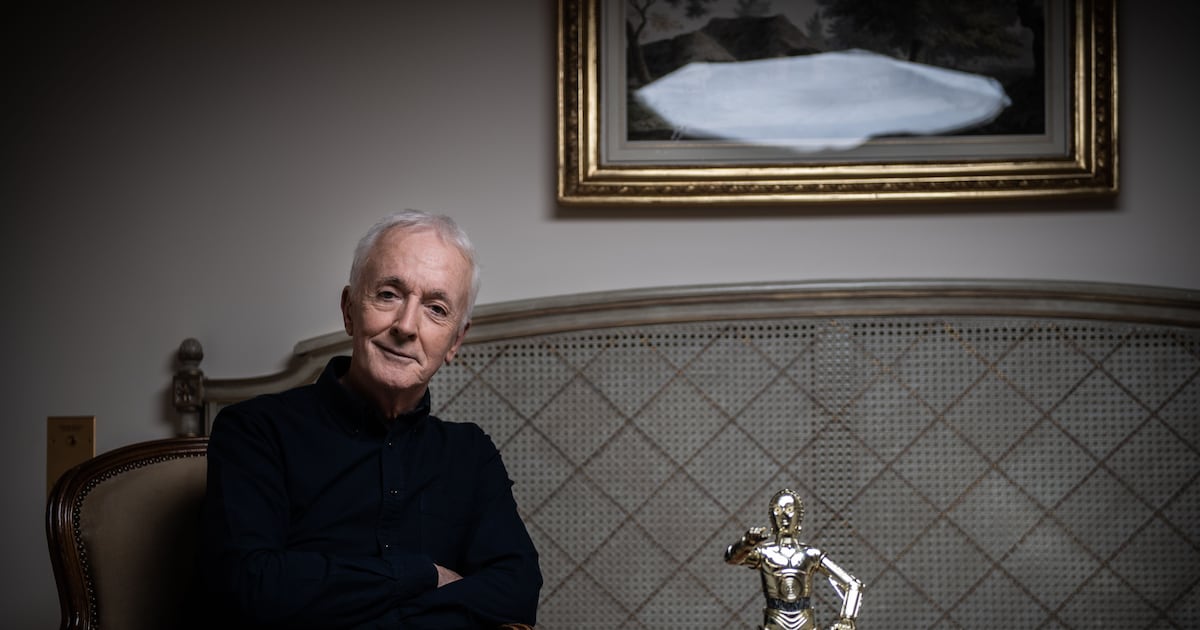 Anthony Daniels speelt al 42 jaar C-3PO: ‘Ik werd eerst zelfs niet ...