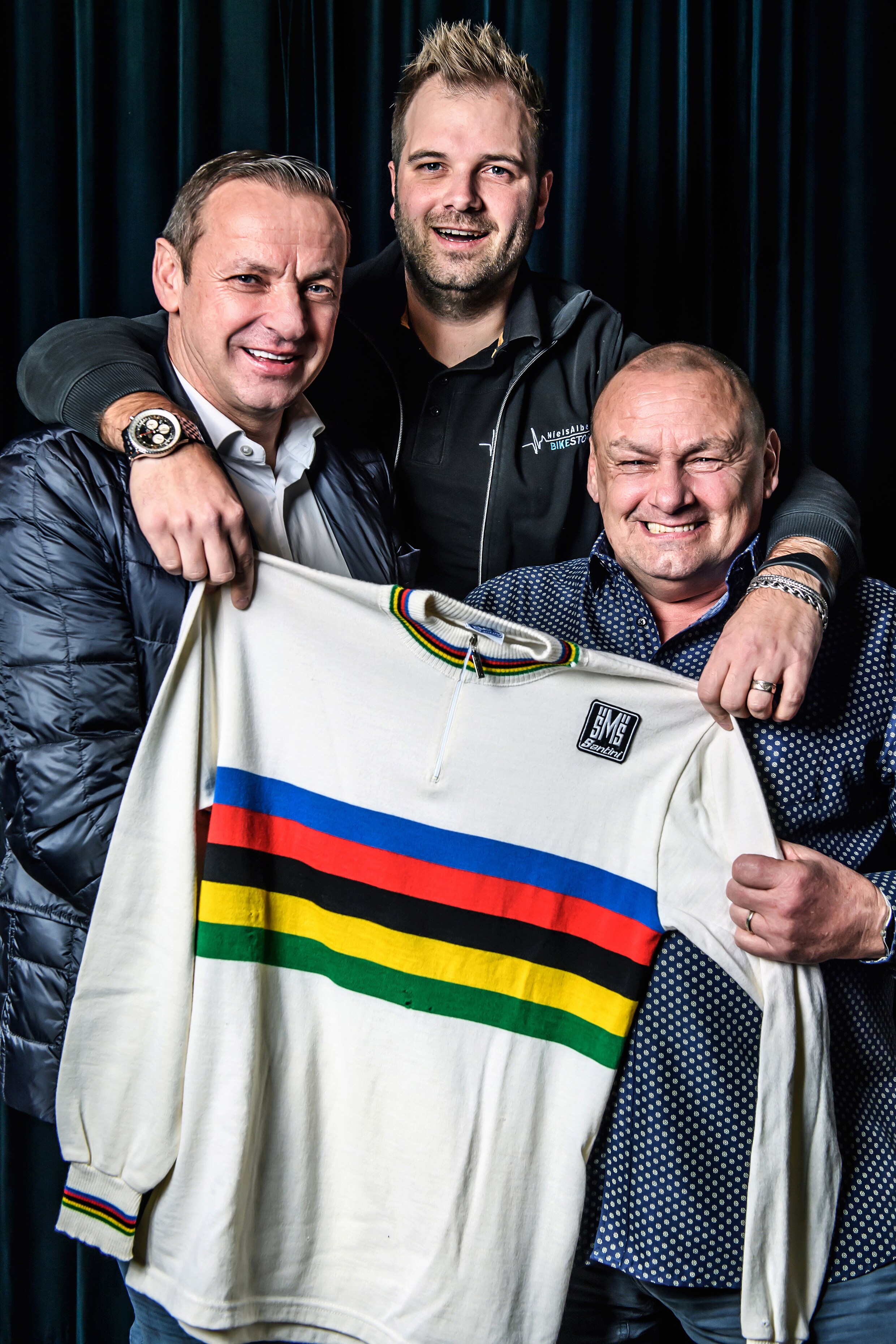 ‘De Belgen kunnen alleen winnen als ze Van der Poel van het parcours ...