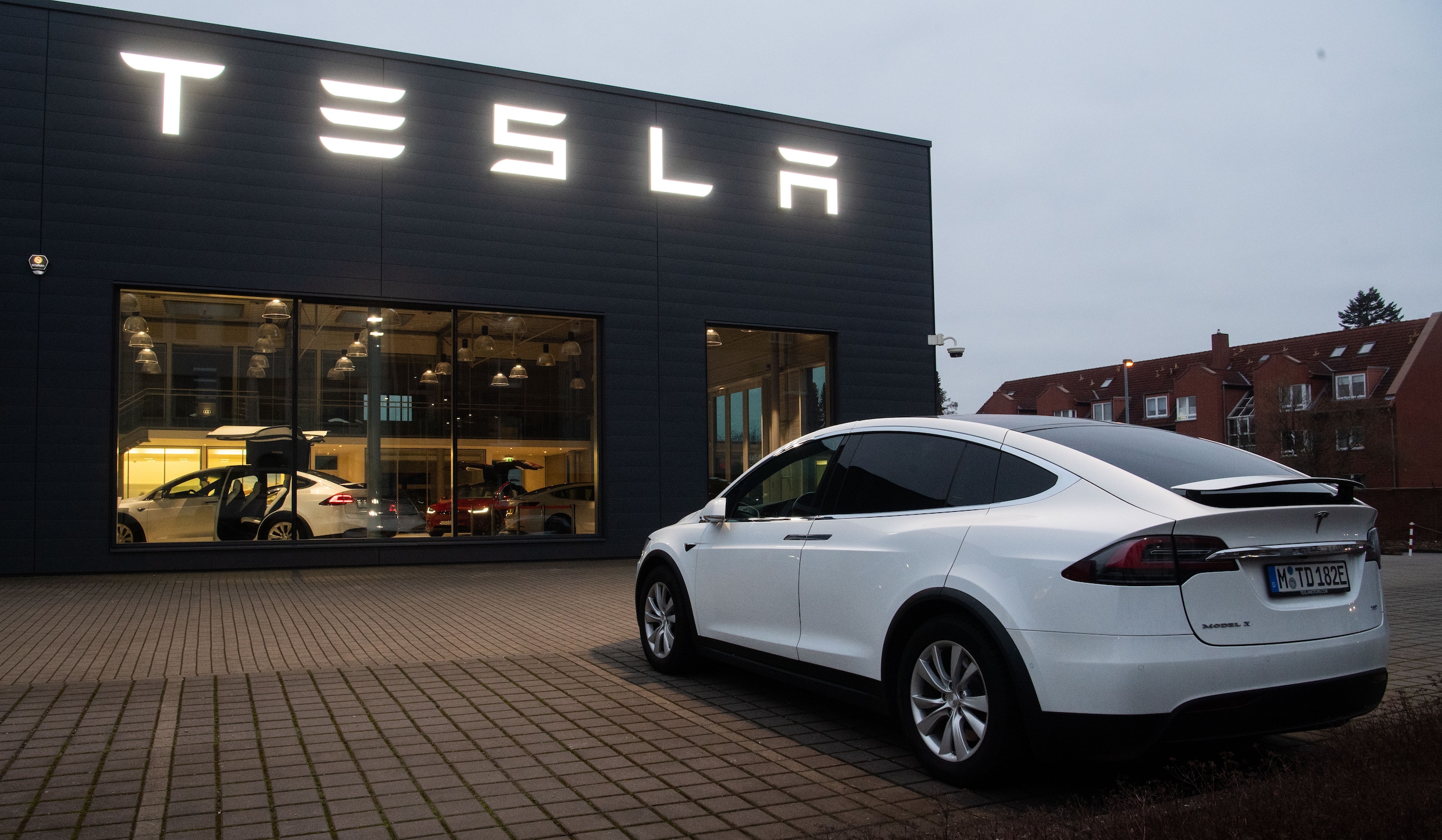 Tesla zet productie Model S en X stop om plaats te maken voor nieuwe ...