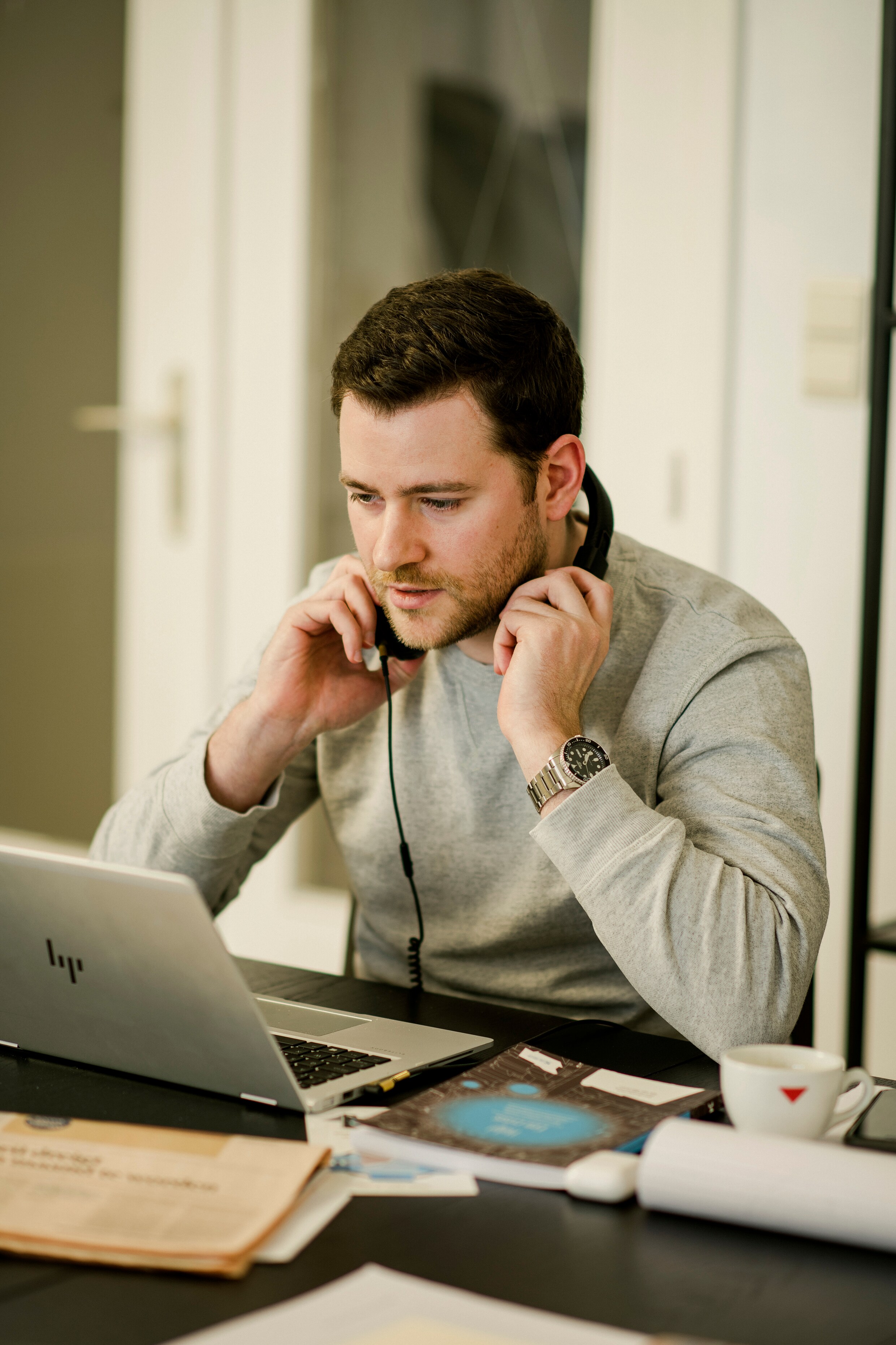 ‘Het lukt je niet meer om de knop om te draaien’: telewerken kan tot ...