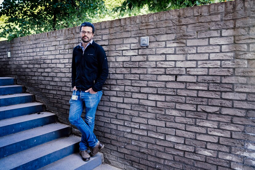 Viroloog Emmanuel André: ‘Covid Safe Ticket leidde tot meer ...