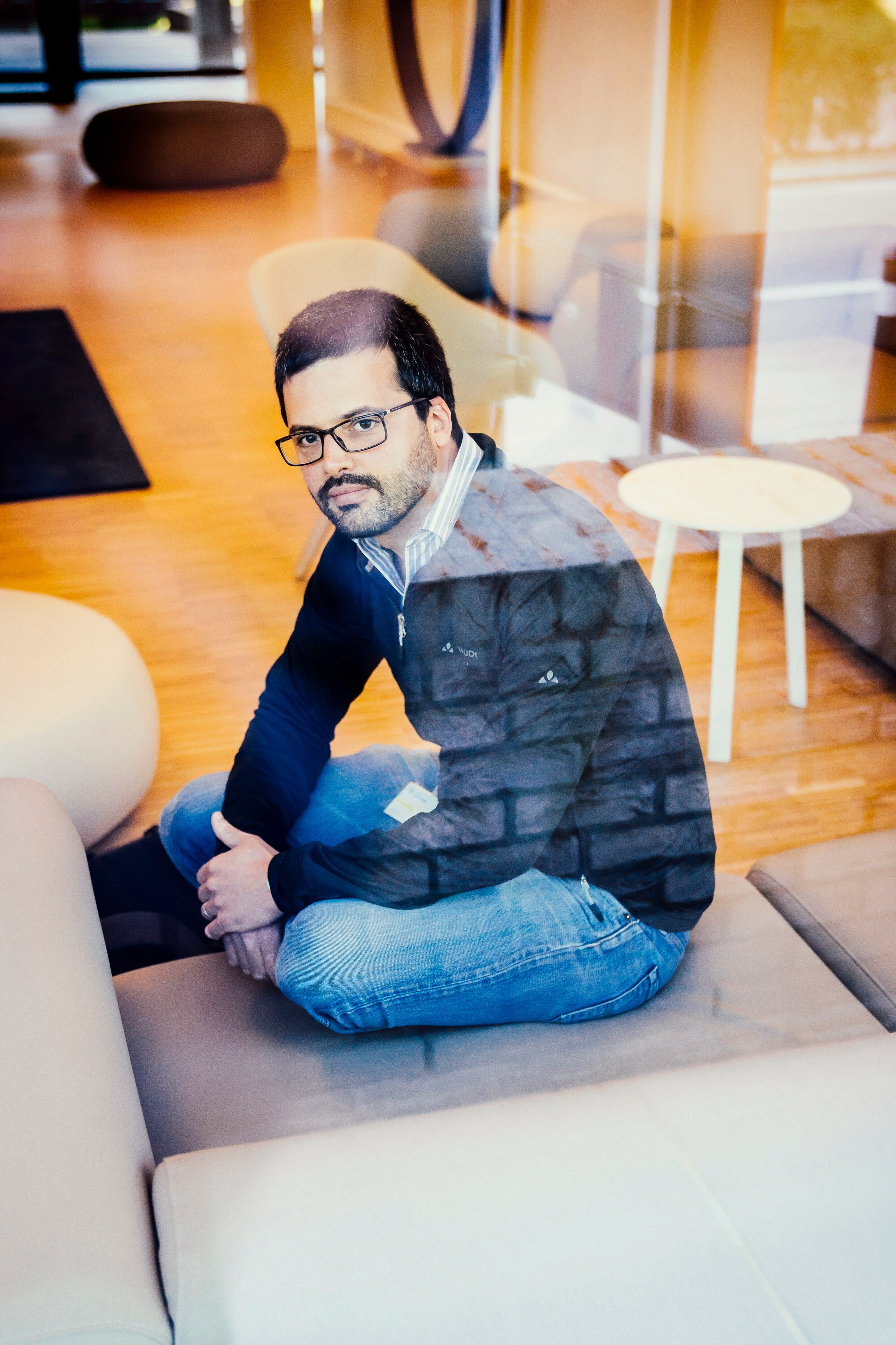 Viroloog Emmanuel André: ‘Covid Safe Ticket leidde tot meer ...