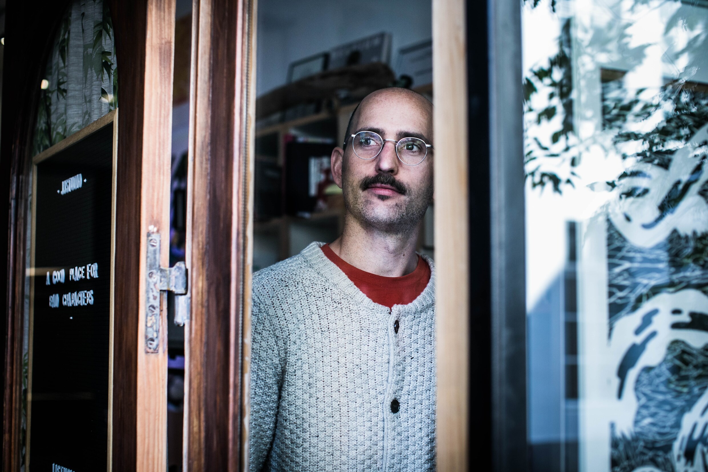 Joost Jansen illustreert ‘Kinderen van de Holocaust’: ‘Ik vond het heel moeilijk om die verhalen ...