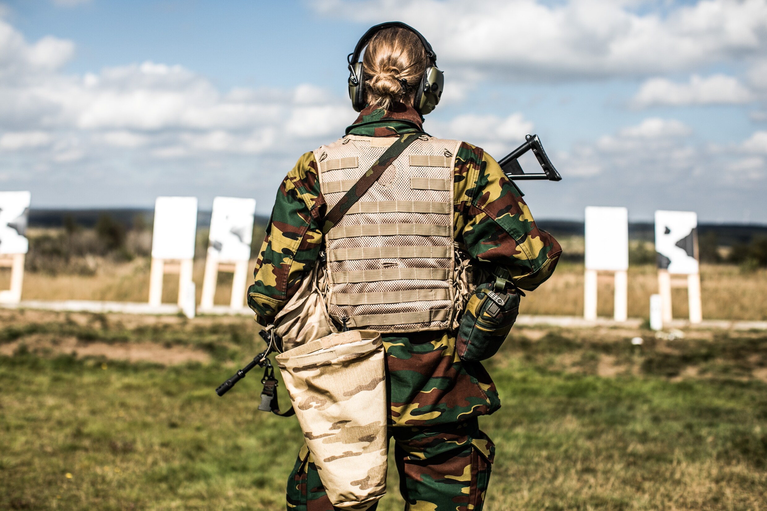 Ook 15 drones waargenomen boven militair domein Elsenborn: Defensie ...