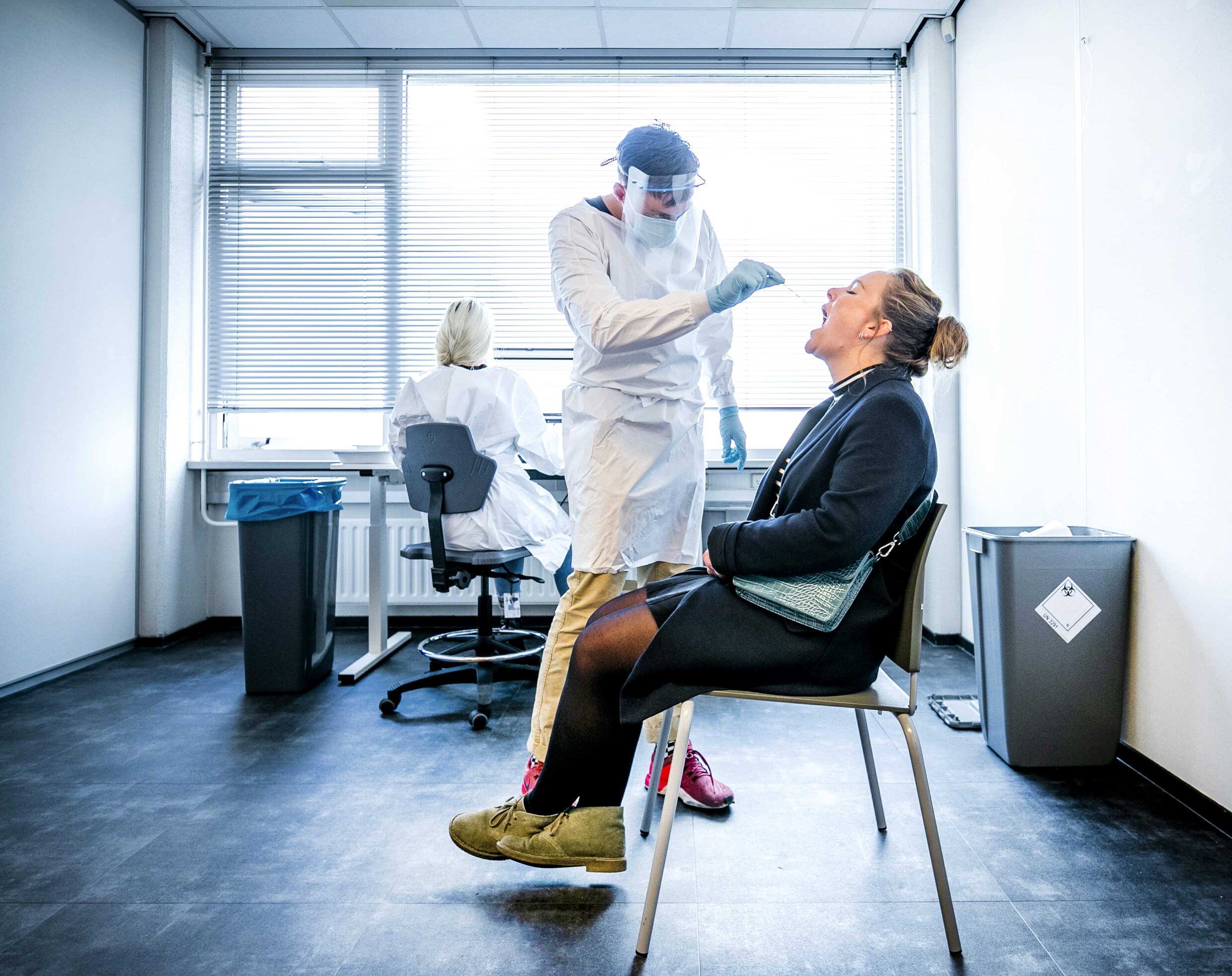 Dit zijn de symptomen van de deltavariant: ‘Je zou kunnen denken dat je ...