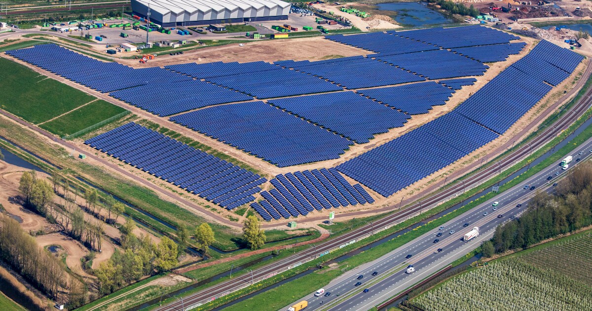 EU produceert voor het eerst meer duurzame stroom dan fossiele | De Morgen