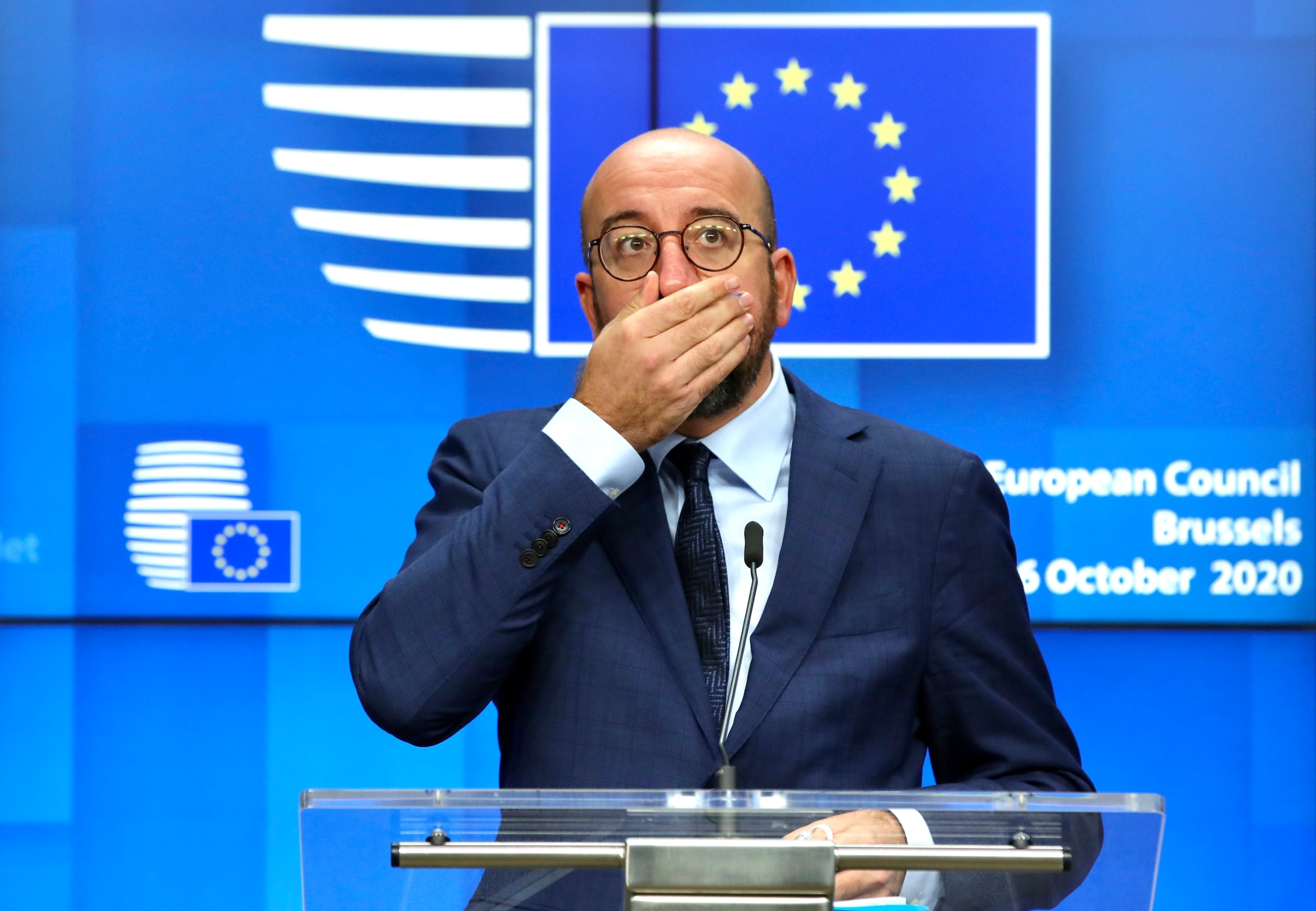 ‘Het is oneerlijk en respectloos’: druk op Charles Michel neemt toe om ...