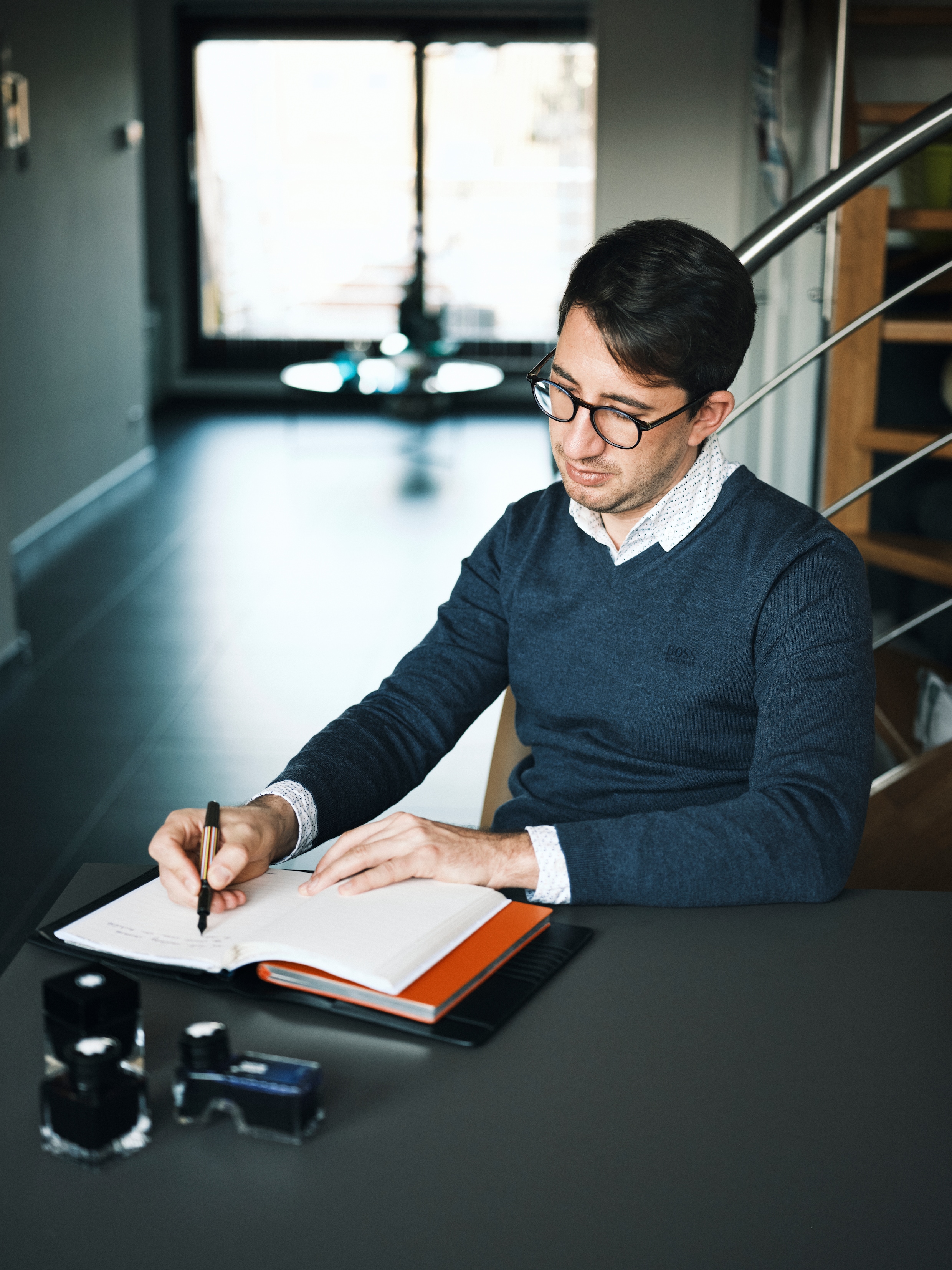 Zij zweren bij pen en papier: ‘Elk jaar spaar ik een kleine 1.000 euro ...