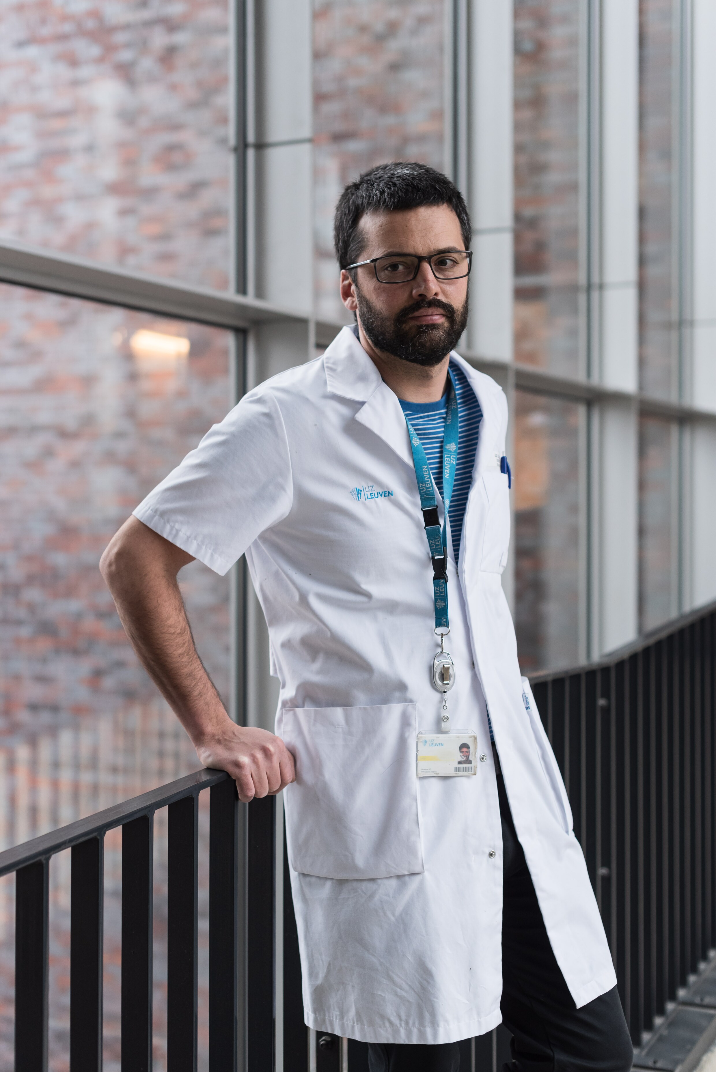 Waar een haast onzichtbare vrouw voor moet boeten, daar komt een ...