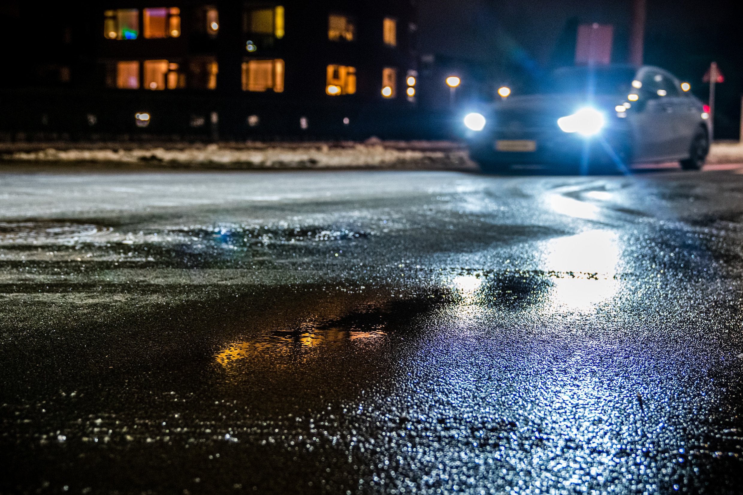 Agentschap Wegen en Verkeer en KMI waarschuwen met code geel voor ...