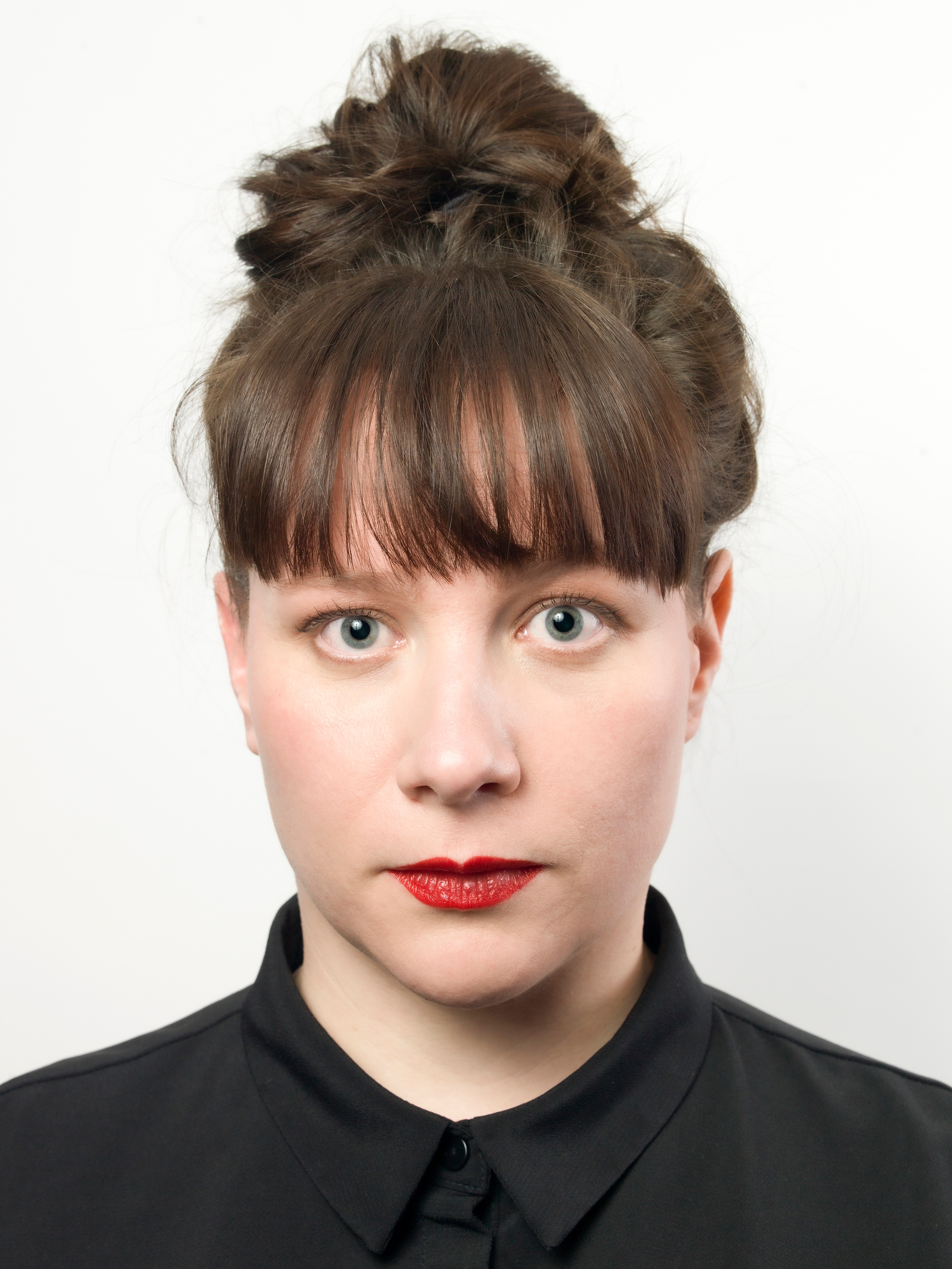 ‘Wie zette mijn naaktfoto’s online?’ Na zeventien jaar gaat Jantine op ...