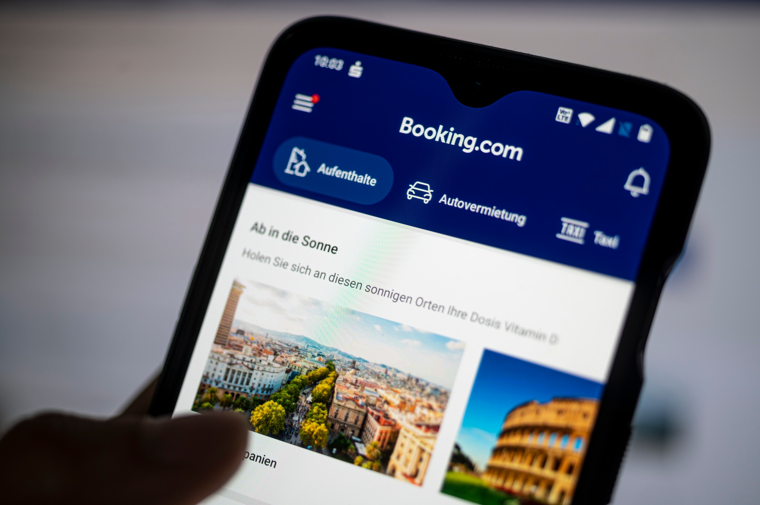 ‘Ook ik zou in de Booking-scam kunnen trappen’: experts over de ...